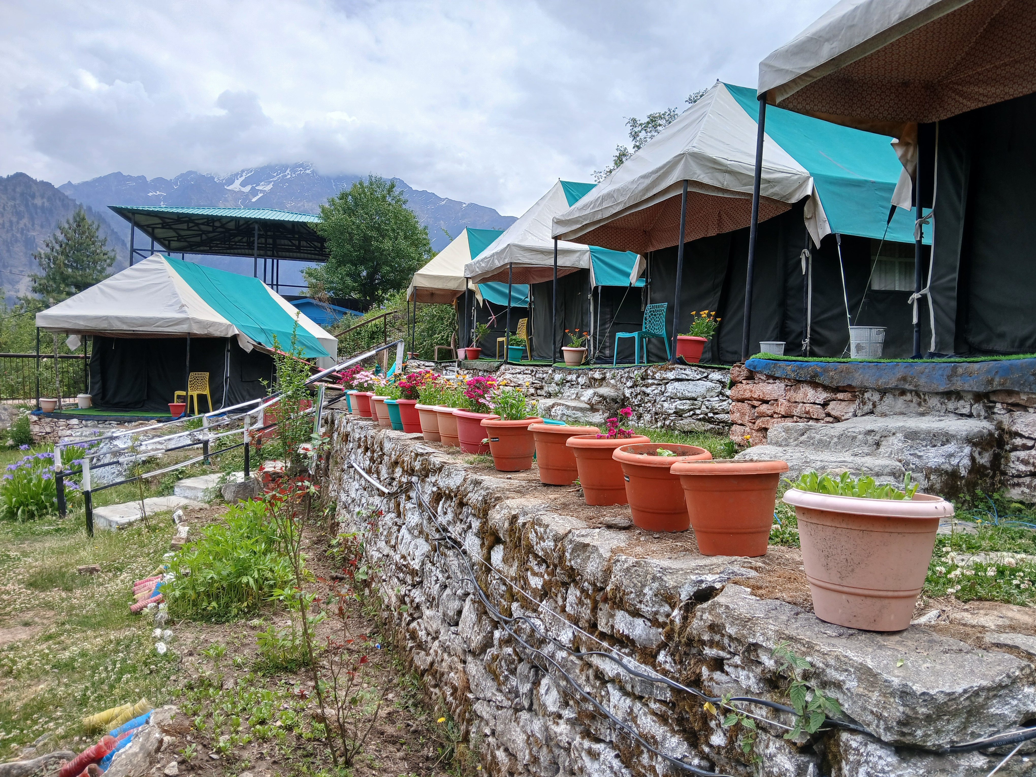 Mount Rock stay 𝗕𝗢𝗢𝗞 Joshimath Camp