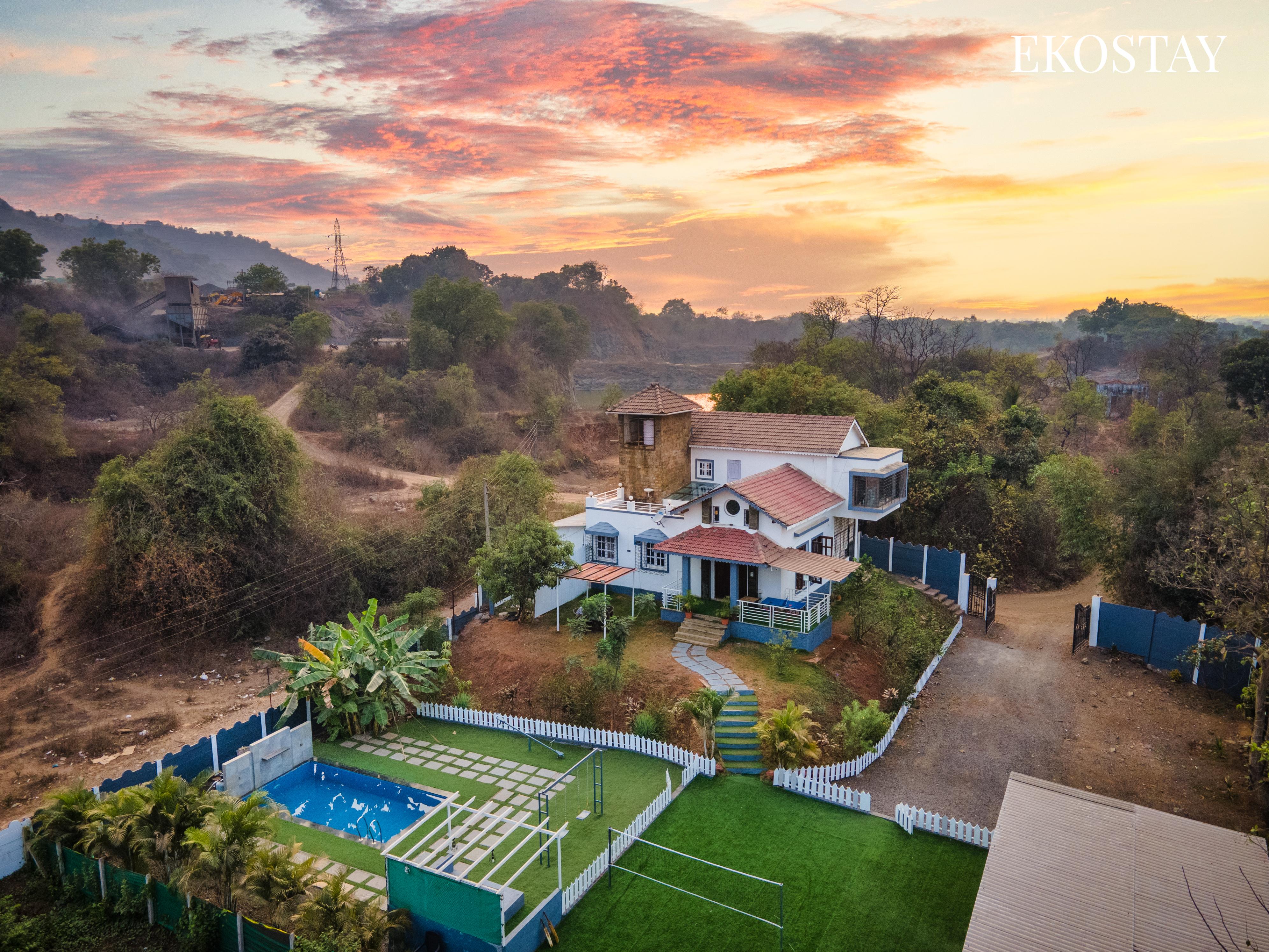 Rooms of EKOSTAY - Mount Emerald 4 BHK Pool Villa - Villa in Alibaug