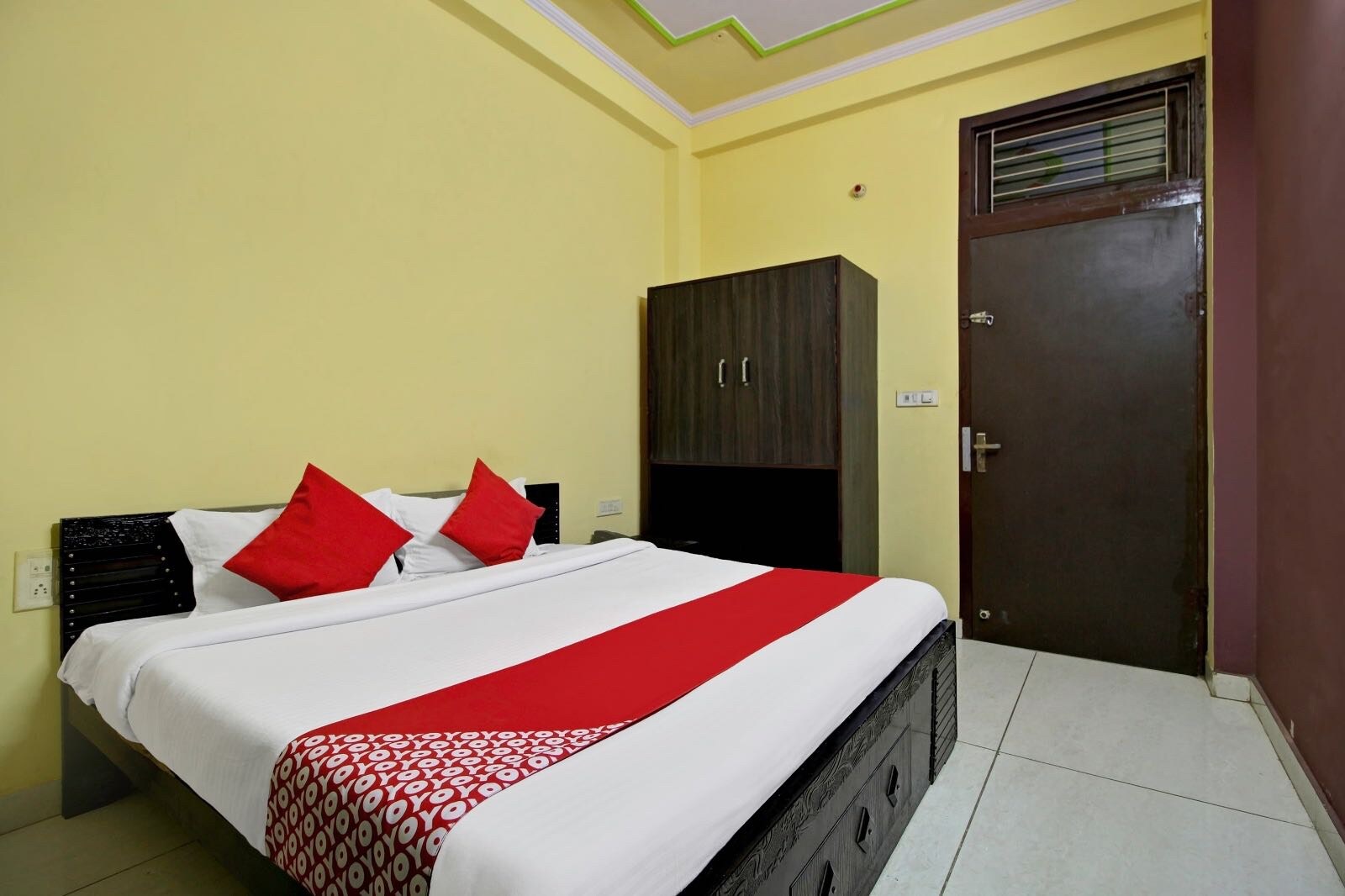 Hotel O Kanak and Restro 𝗕𝗢𝗢𝗞 Jaipur Hotel