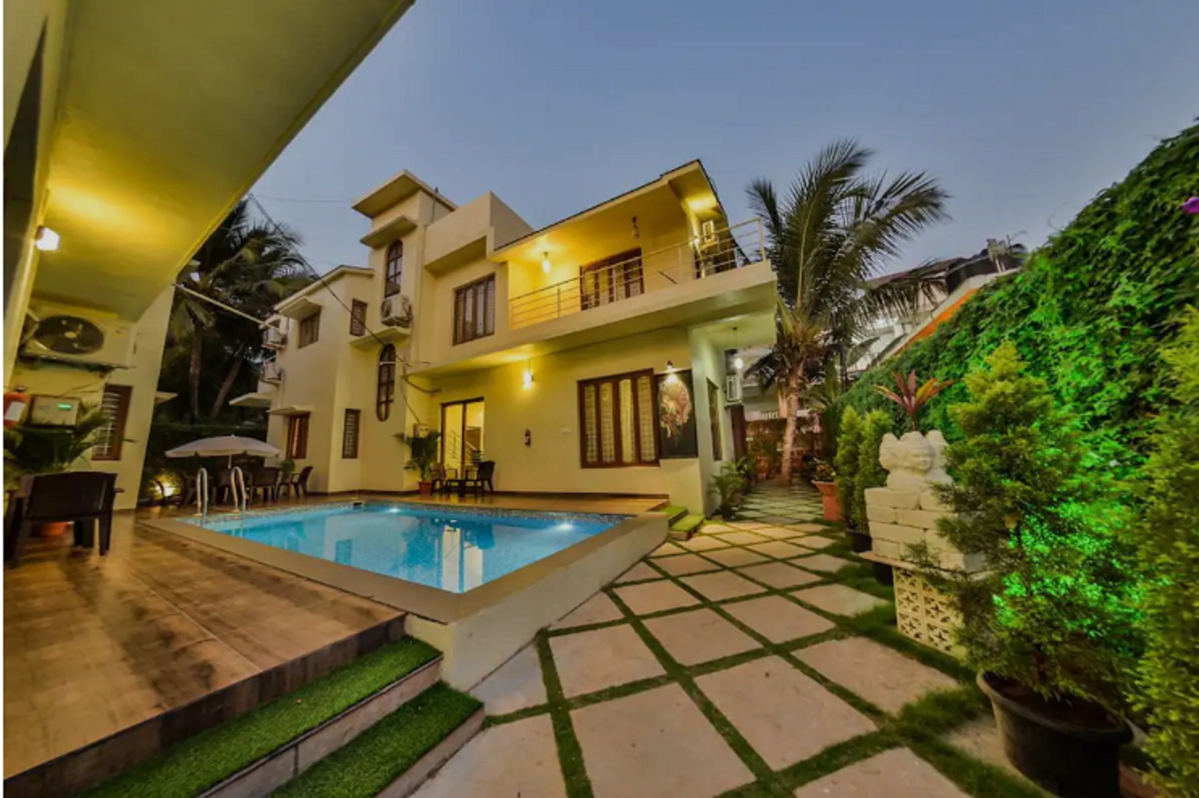 PRISM GRAND Villa 4BHK with Private Pool Saligao 𝗕𝗢𝗢𝗞 Goa Villa