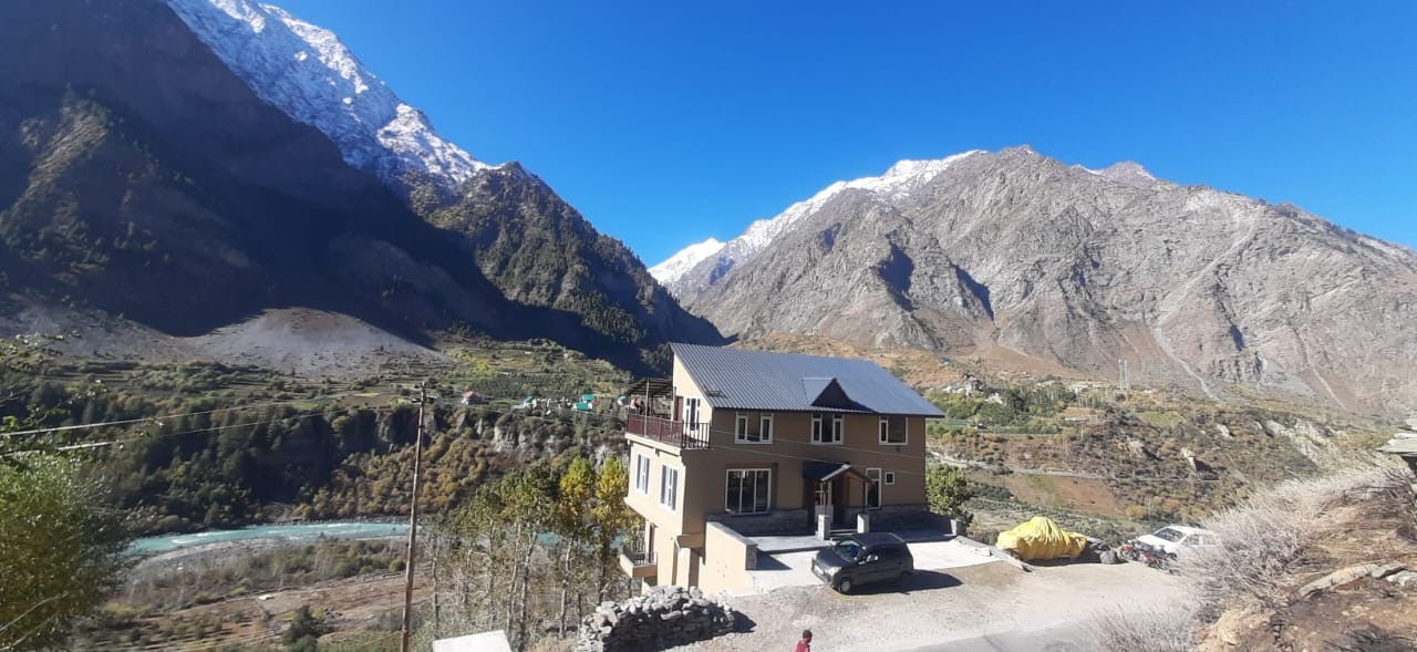 Rooms of RASHIL HOTEL AND RESTAURANT - Hotel in Lahaul