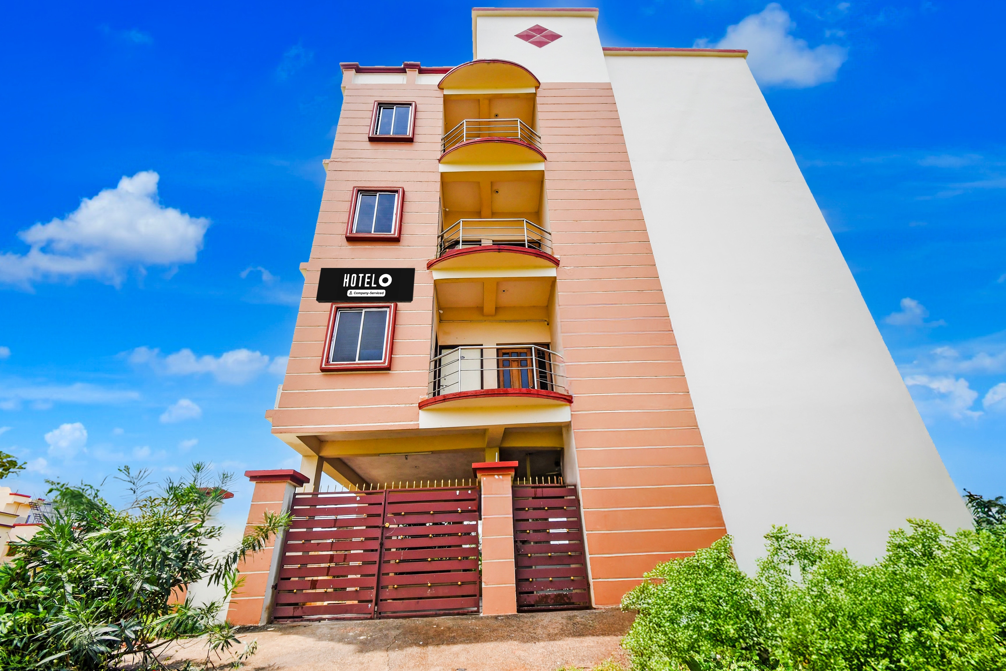 Super Hotel O Dumduma Near DN Regalia Mall 𝗕𝗢𝗢𝗞 Bhubaneshwar Hotel