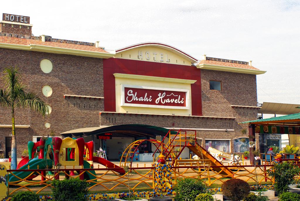 Rooms of Shahi Haveli - Hotel in Faridkot