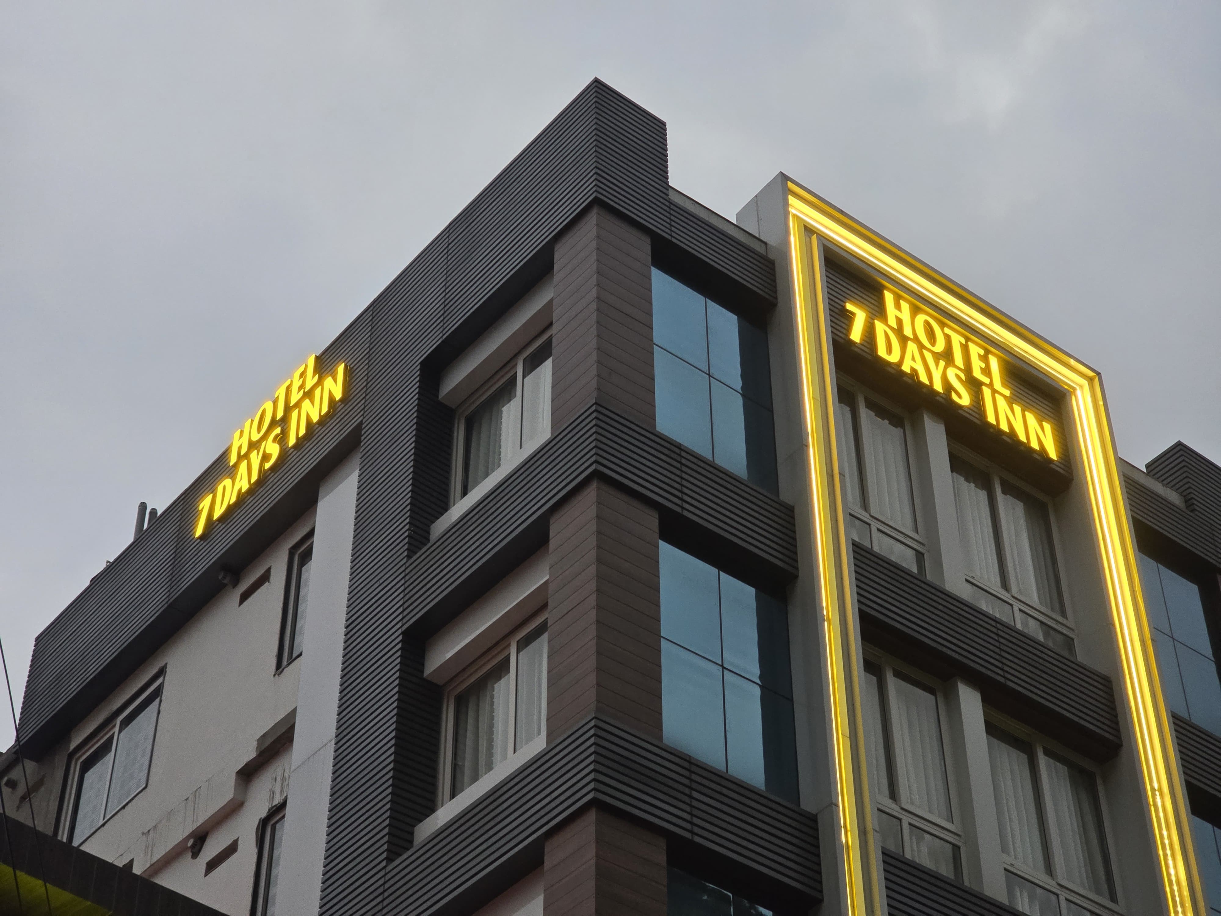 Photos of HOTEL 7 DAYS INN - Near Cricket Stadium - Hotel in Dharamshala