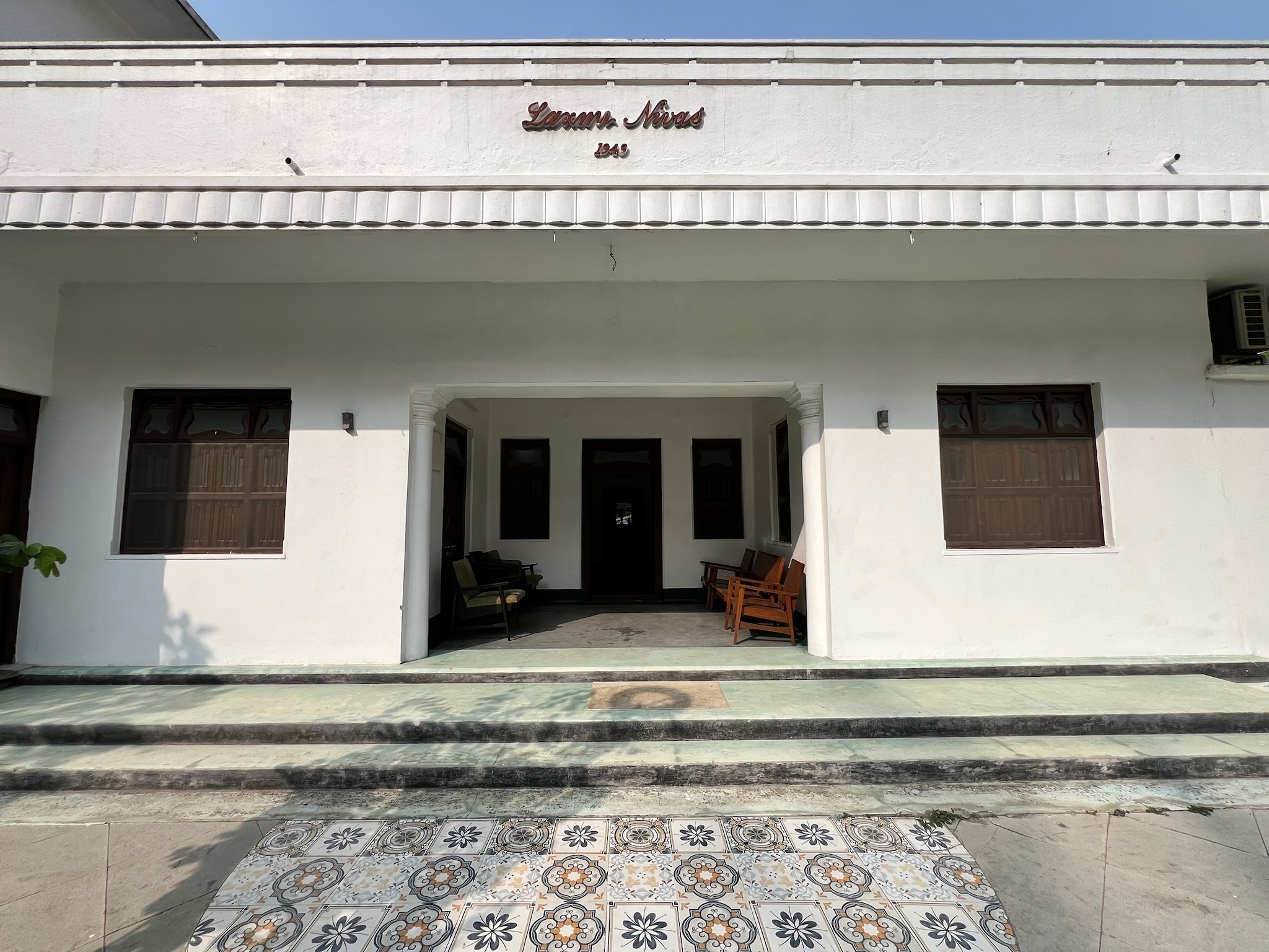 LAXMI NIVAS 1949 𝗕𝗢𝗢𝗞 Hyderabad Villa