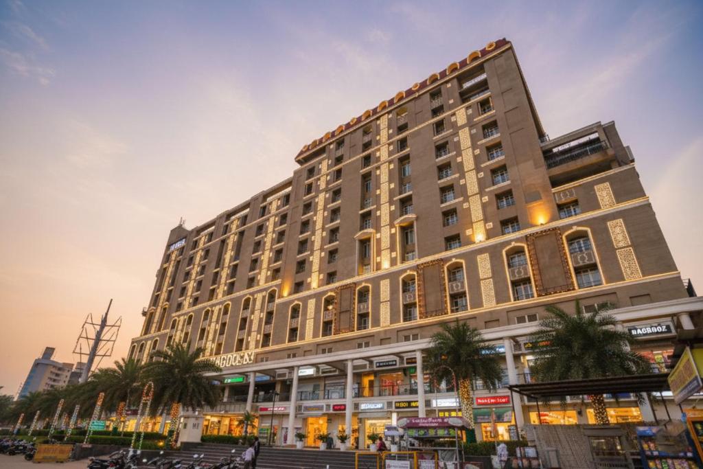 The Suites Inn - 1 BHK Studio Apartment Gurgaon - Reviews, Photos & Offer