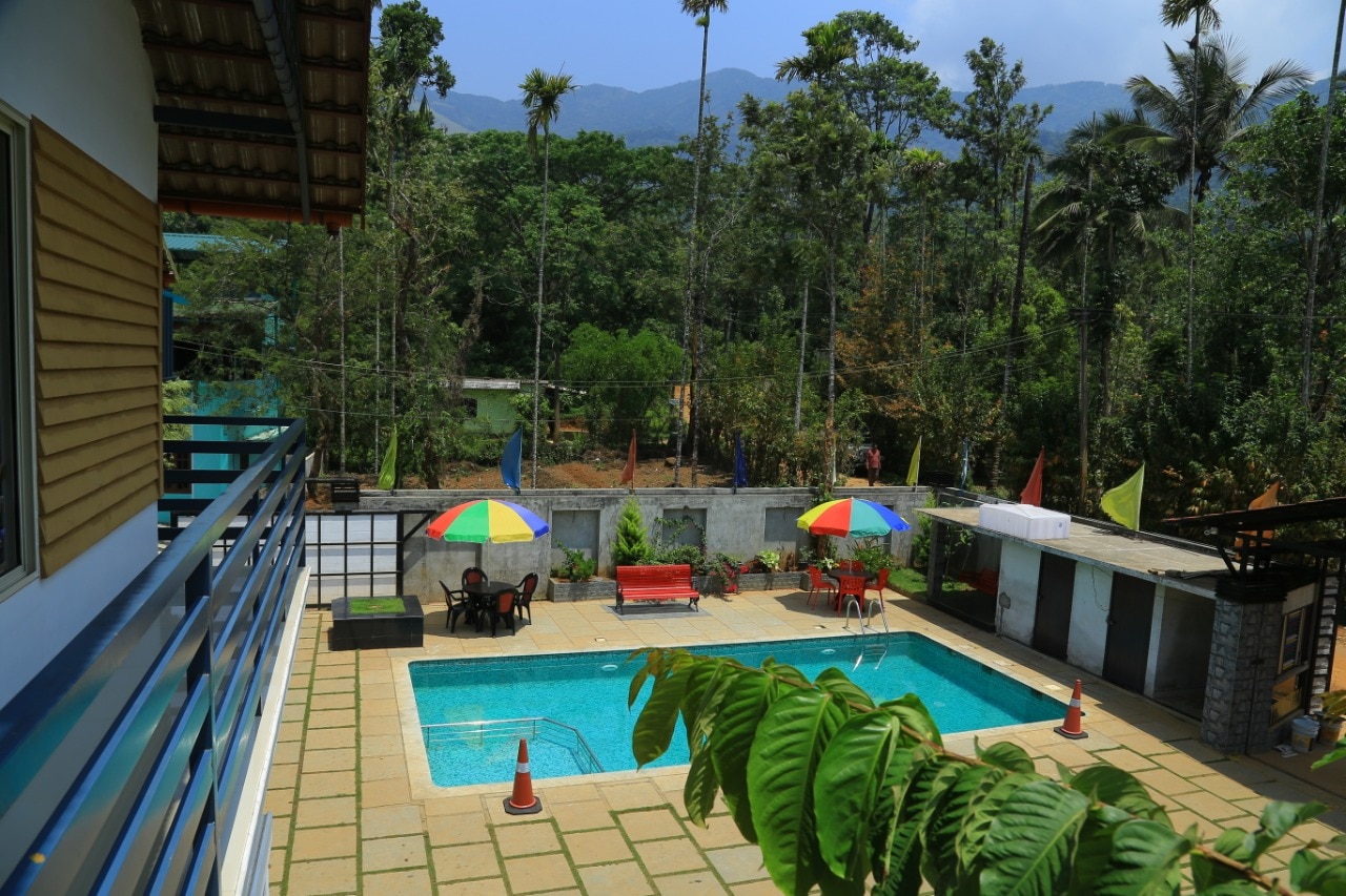 Vythiri Hills Holiday Homes | Rooms & Pool 𝗕𝗢𝗢𝗞 Wayanad Villa