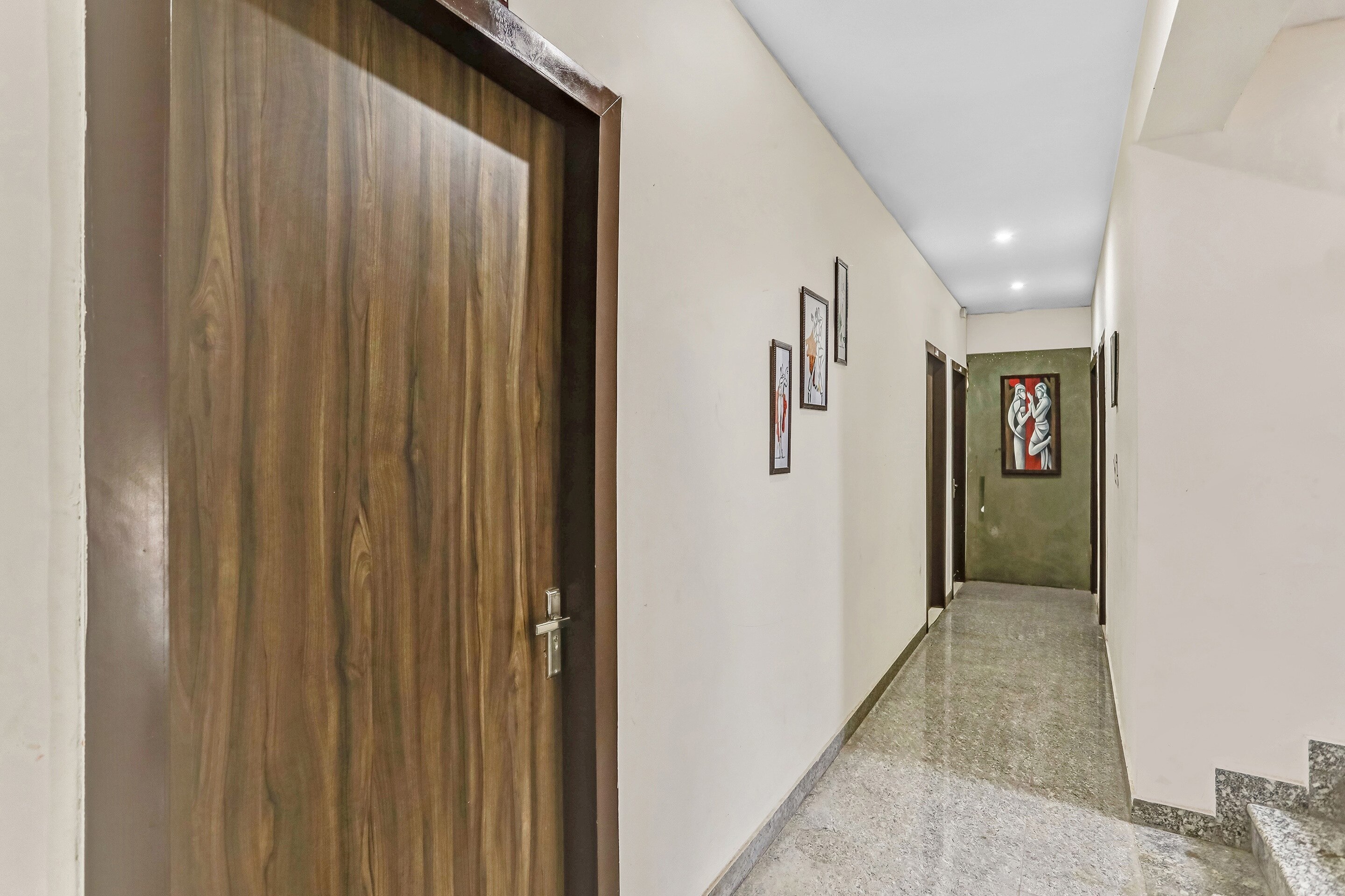 Amenities of Hotel O Relax Suites