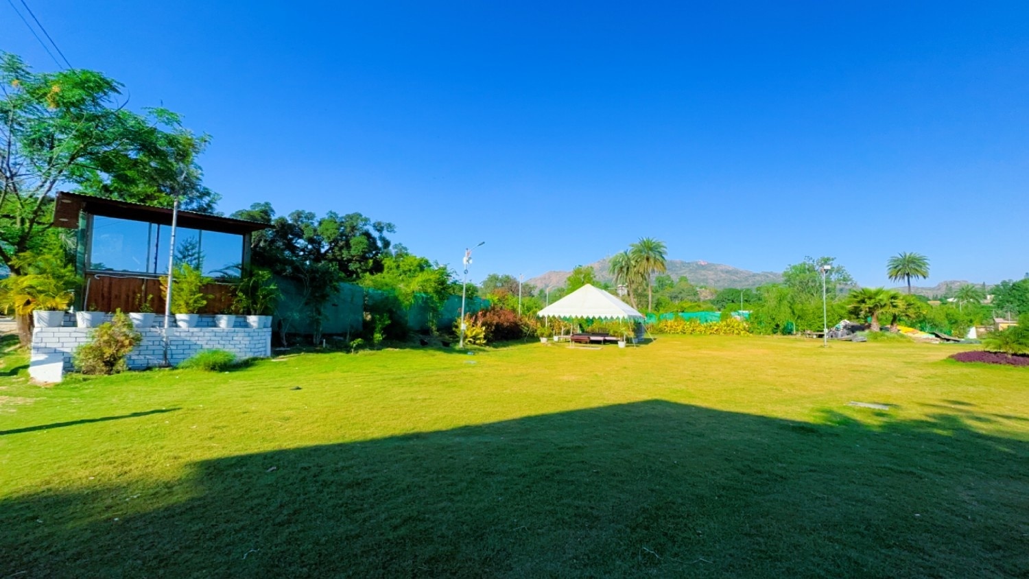 Far Out Field Resort 𝗕𝗢𝗢𝗞 Mount Abu Resort