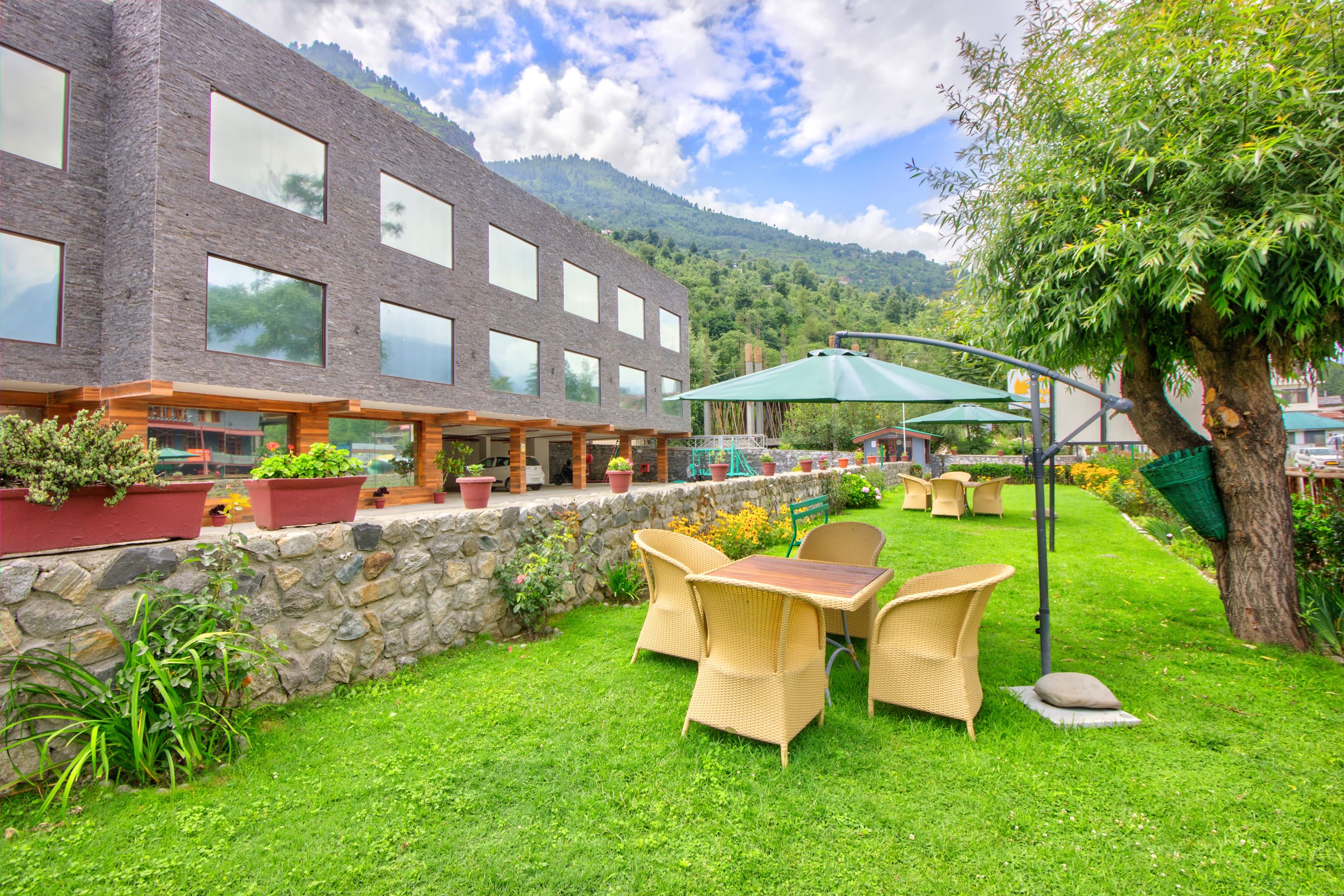 Rooms of Span Inn & Suites Manali - Hotel in Manali