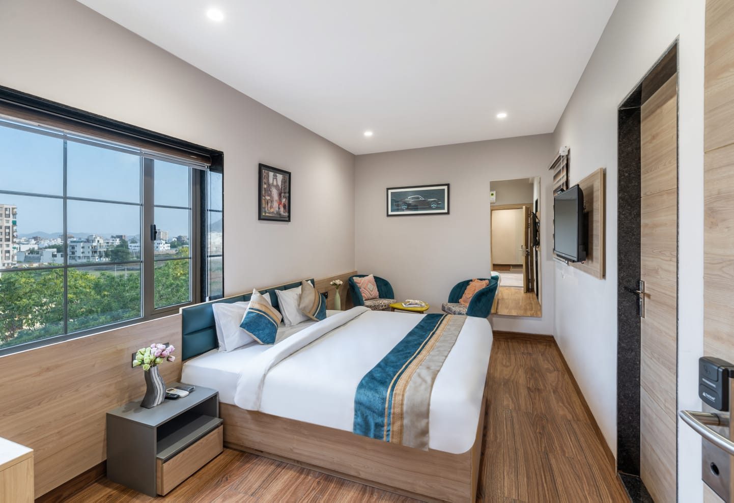 The Hoften DiVi Hotel - Aradhya Inn, Udaipur 𝗕𝗢𝗢𝗞 Udaipur Hotel