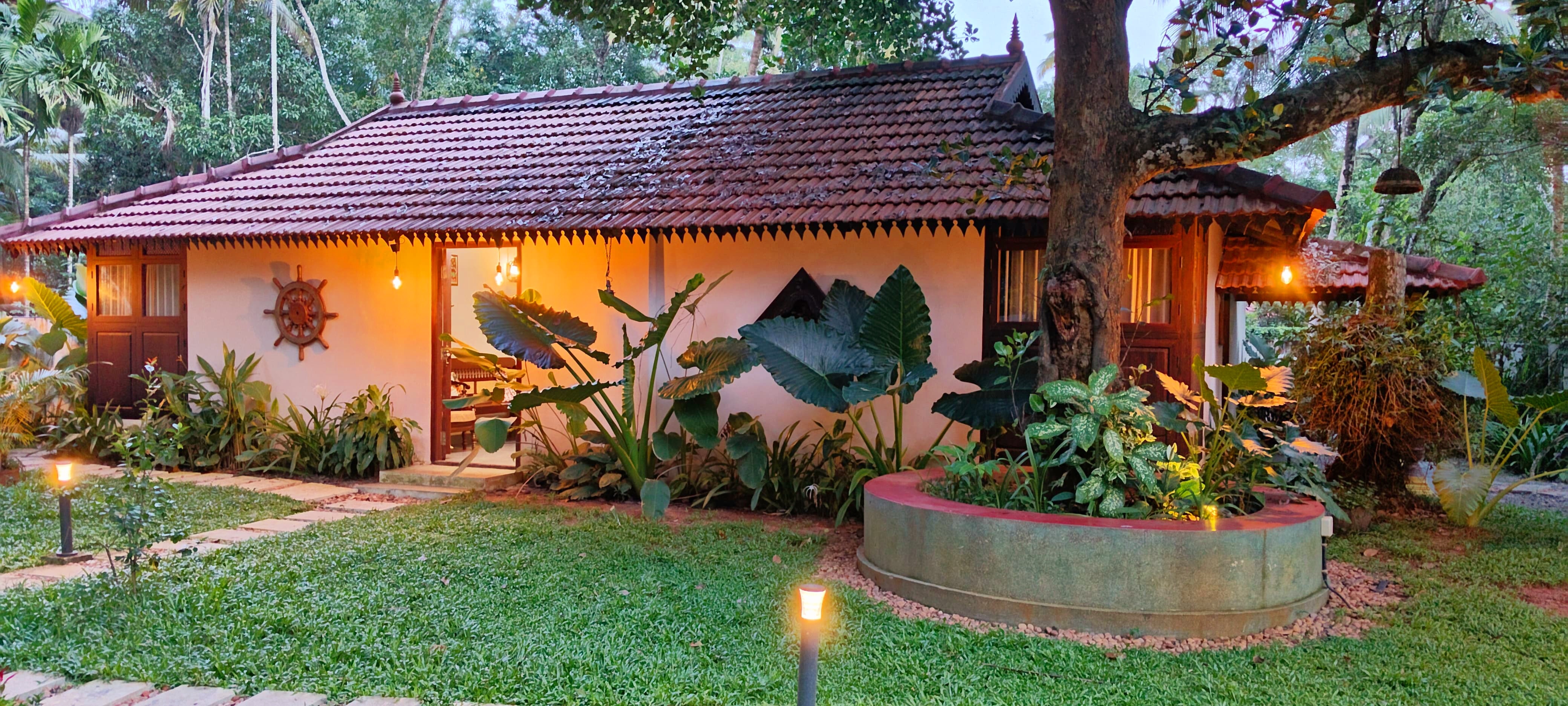 Ira Marari -An escape to tranquility 𝗕𝗢𝗢𝗞 Alleppey Homestay