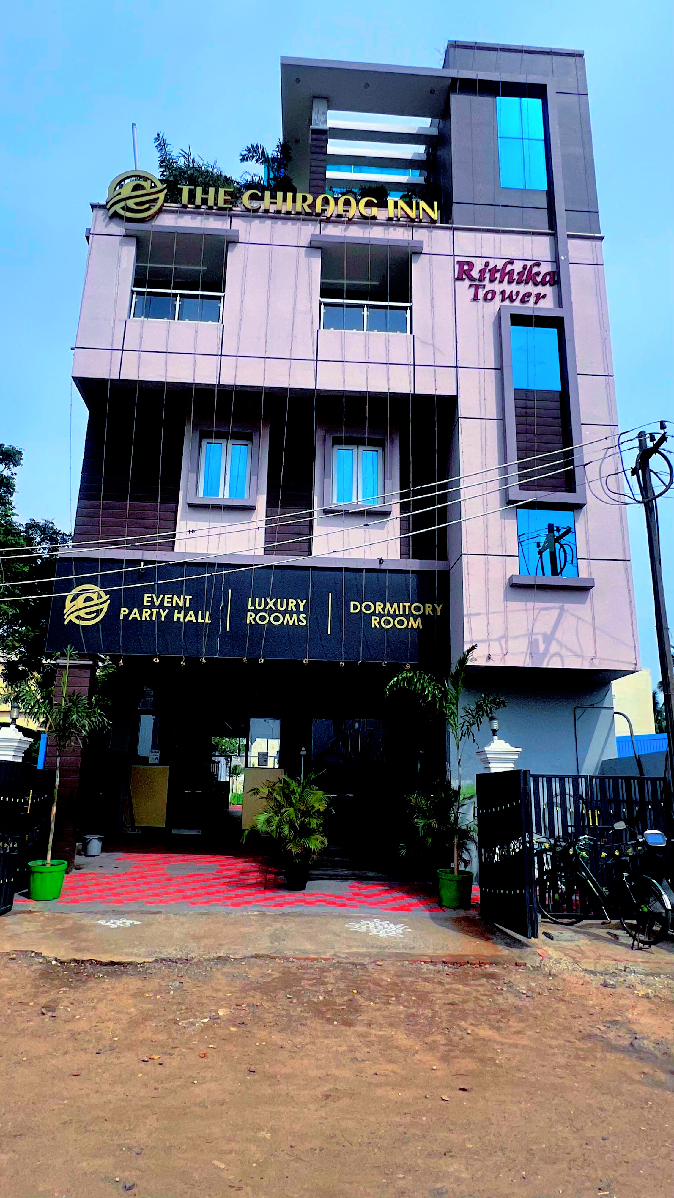 THE CHIRAAG INN, Chennai Start From AED 81 per night - Price, Address ...