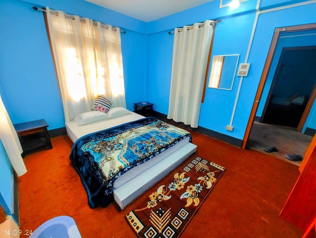 Urban Stay 𝗕𝗢𝗢𝗞 Bomdila Homestay