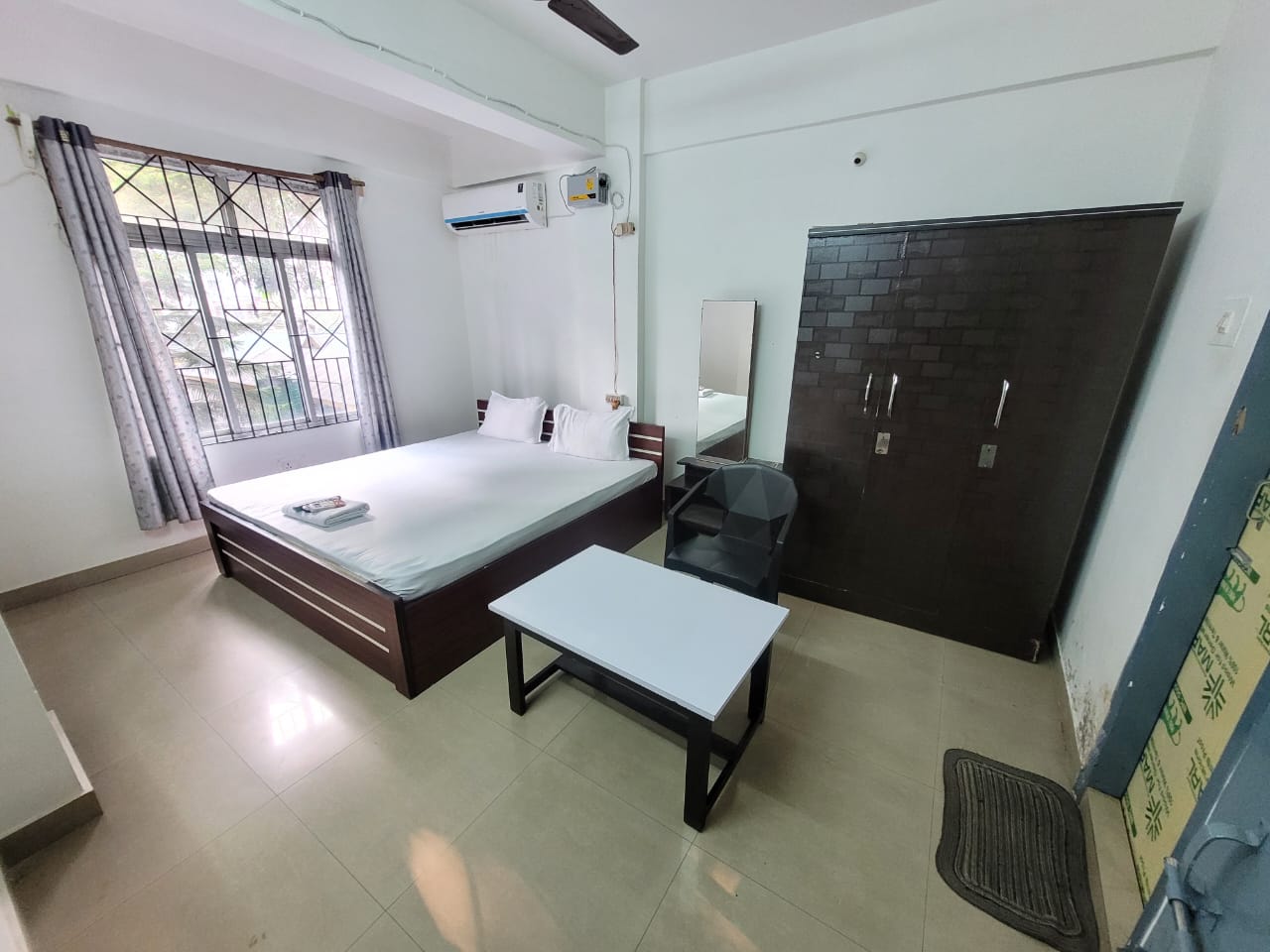 Rooms of Solace Stay Beltola - Apart-hotel in Guwahati