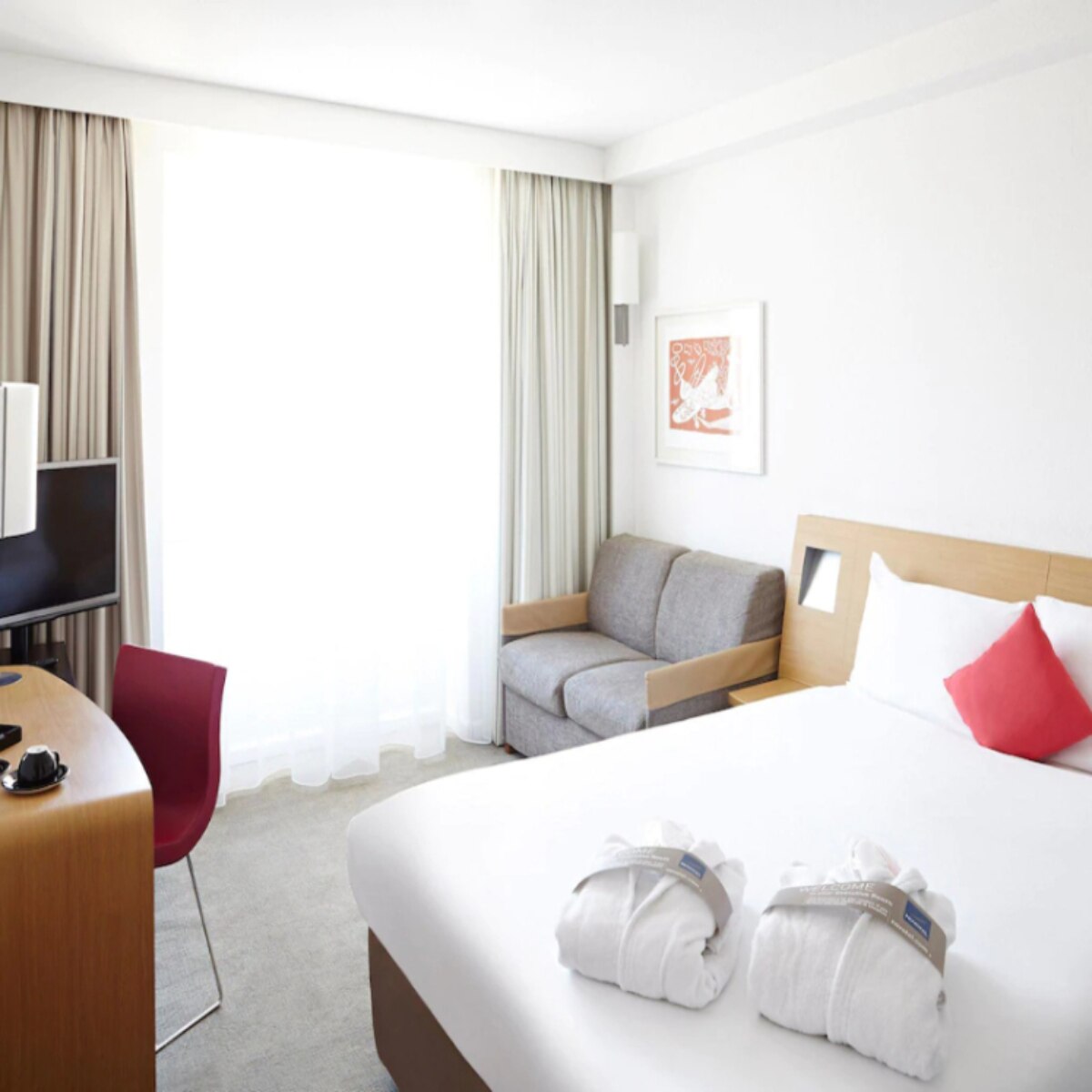 Photos of Holiday Inn Express & Suites Geneva Finger Lakes, an IHG ...