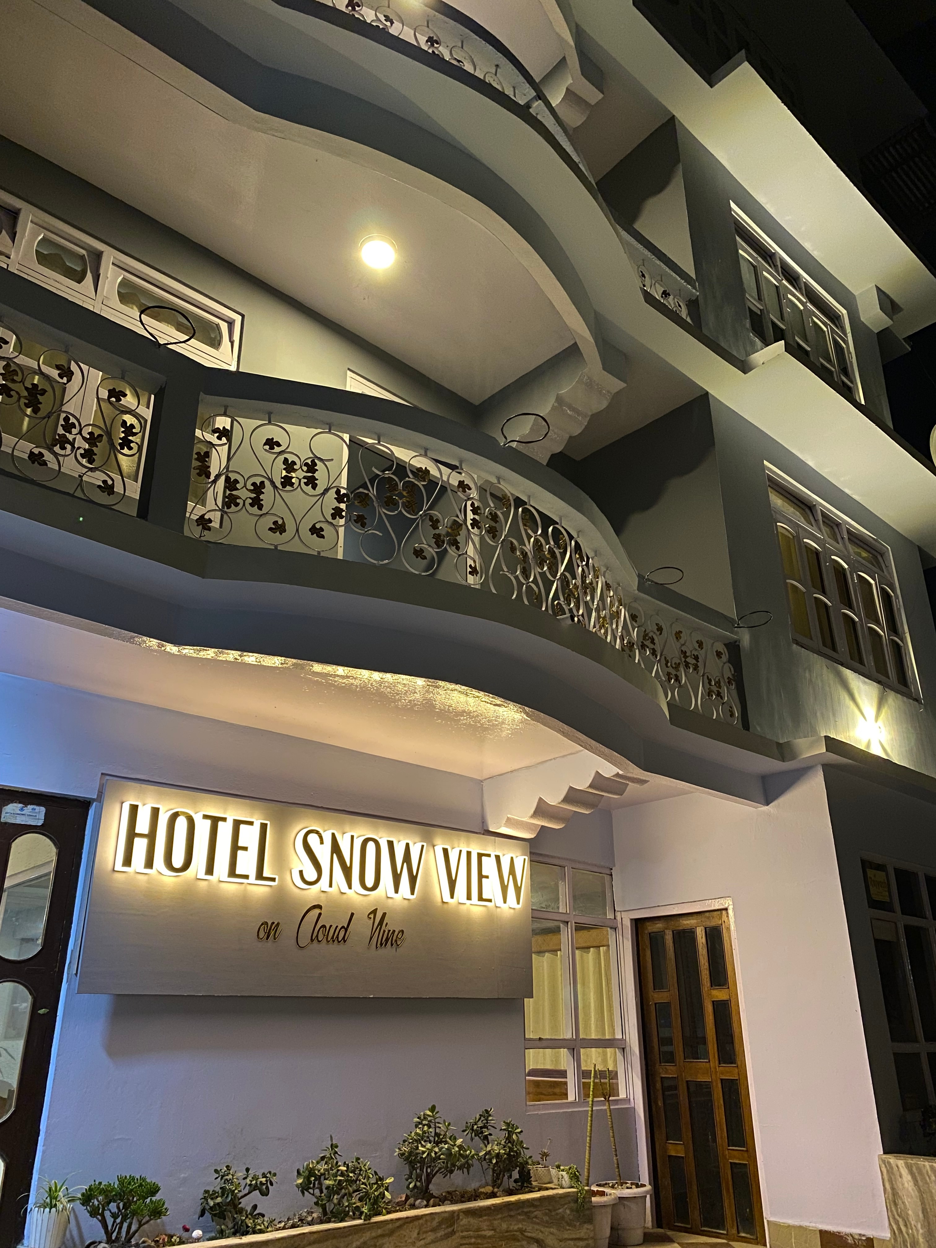 Hotel Snow View On Cloud Nine 𝗕𝗢𝗢𝗞 Pelling Hotel