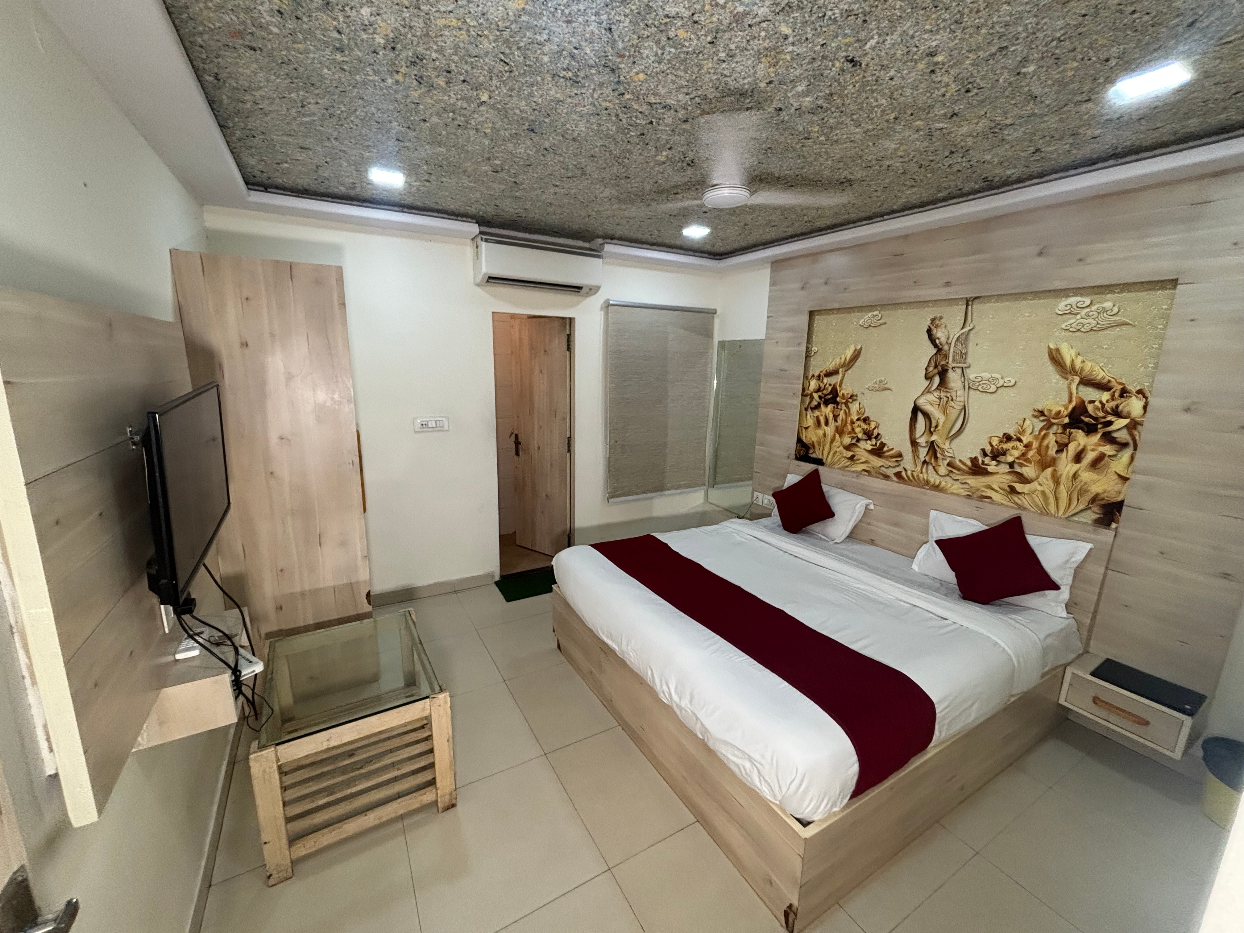 HOTEL SILVER INN 𝗕𝗢𝗢𝗞 Jaipur Hotel