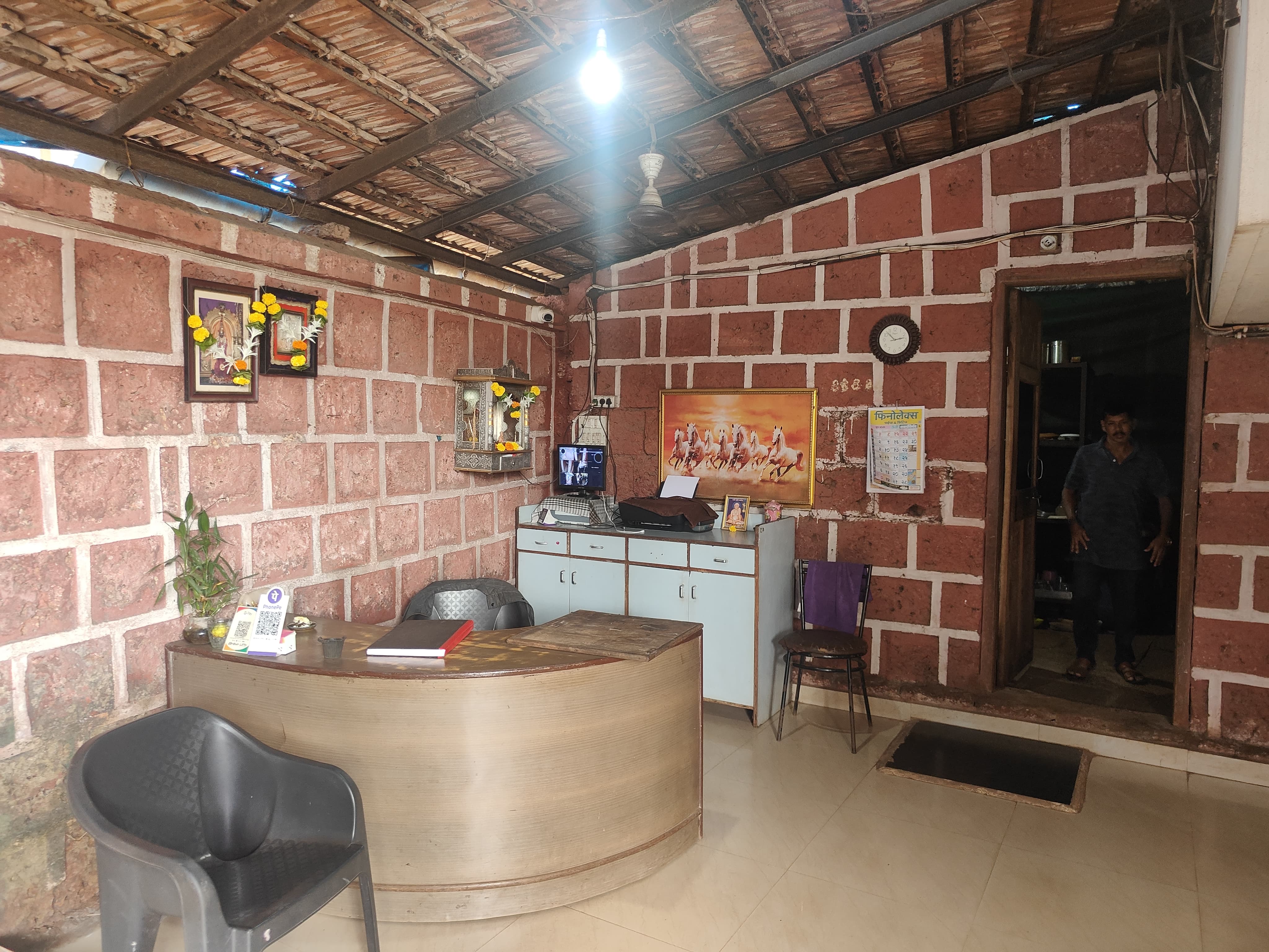 Hotel Sumee Inn 𝗕𝗢𝗢𝗞 Kudal Hotel