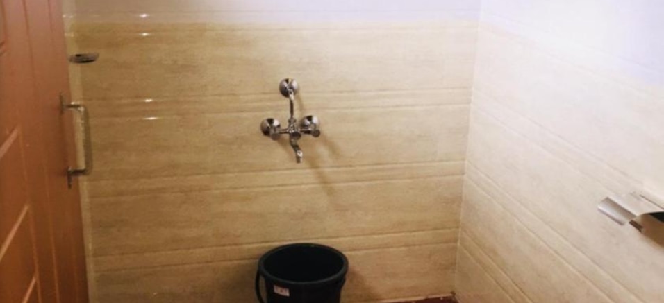 Red Rock Homestay | Rooms & Pool 𝗕𝗢𝗢𝗞 Chikmagalur Homestay