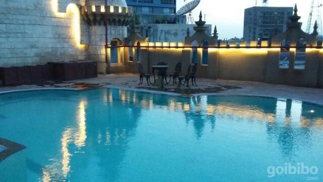 Amrutha Castle - Swimming Pool