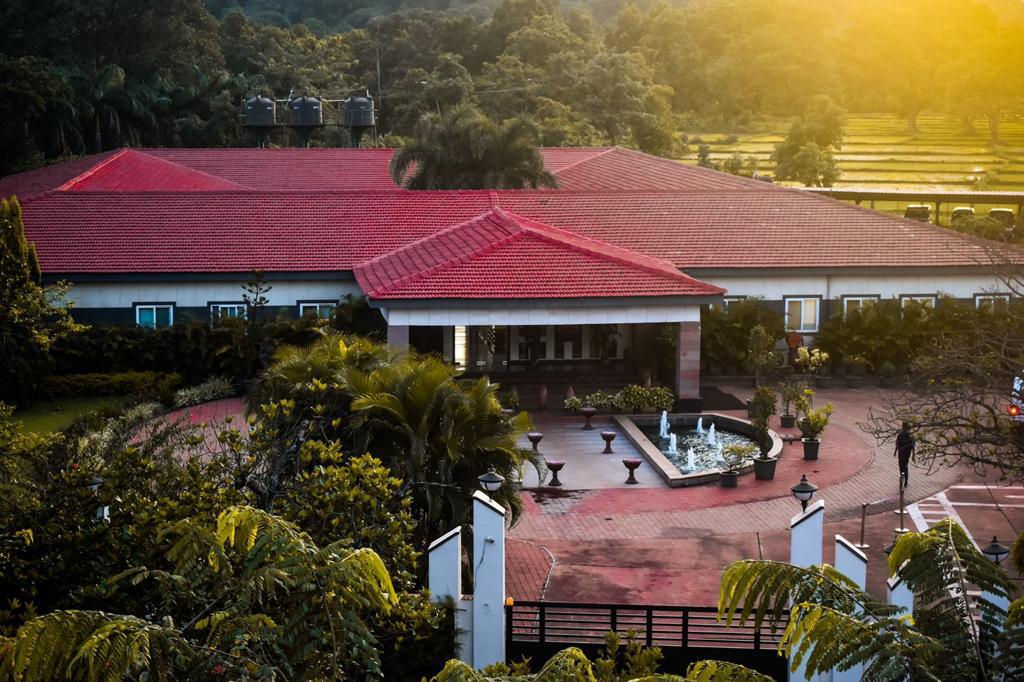 The Hermit Home Retreat 𝗕𝗢𝗢𝗞 Joda Barbil Hotel