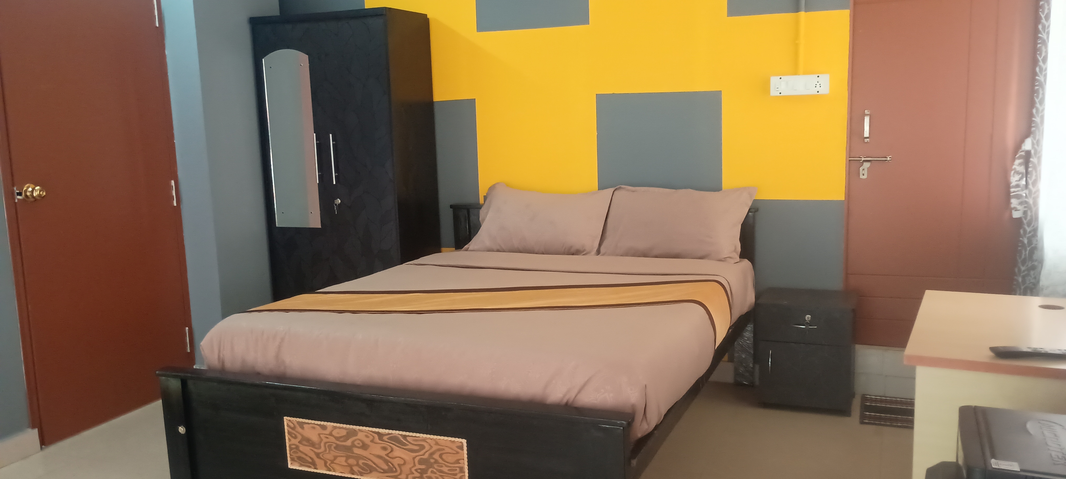 Kempapura Comforts Homestay Bangalore - Reviews, Photos & Offer