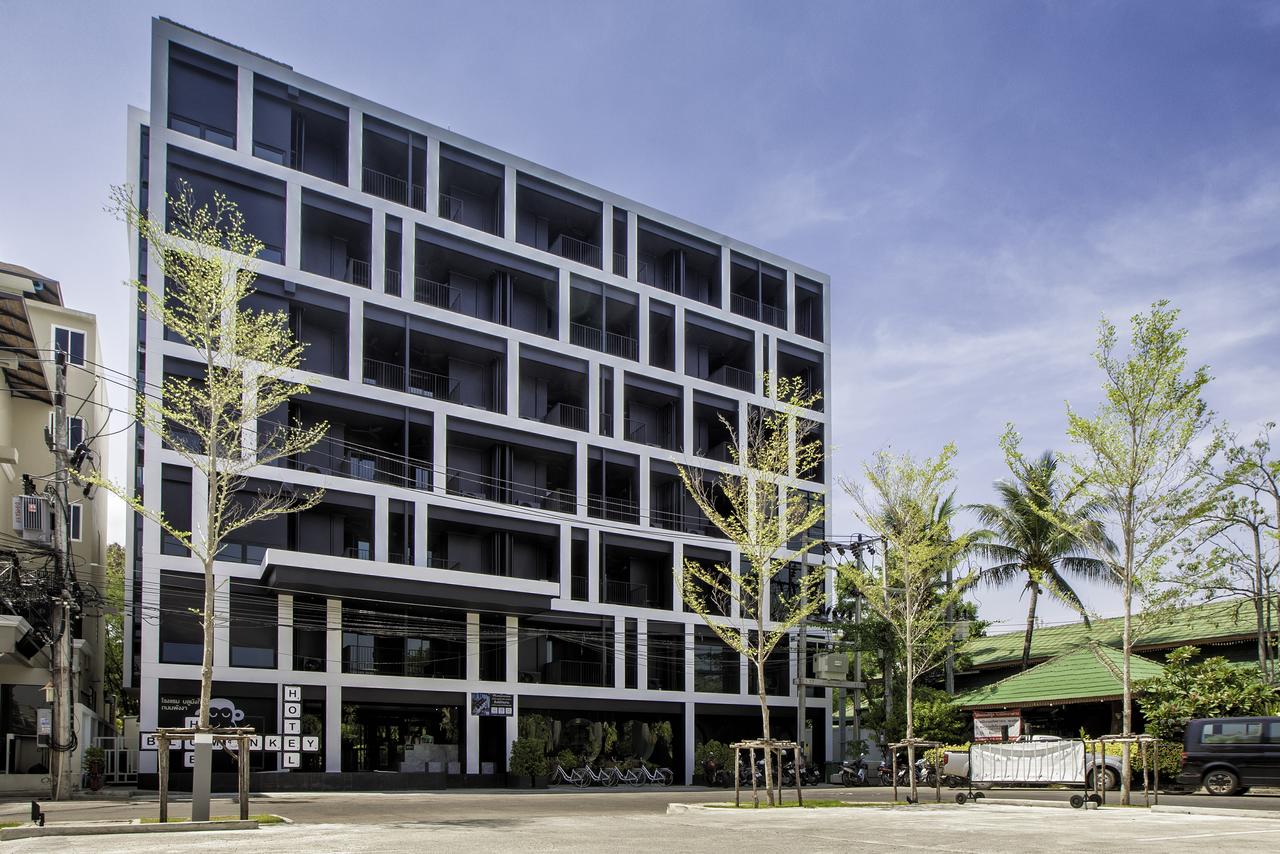 Blu Monkey Hub and Hotel 𝗕𝗢𝗢𝗞 Phuket Hotel 𝘄𝗶𝘁𝗵 𝗙𝗥𝗘𝗘 𝗖𝗮𝗻𝗰𝗲𝗹𝗹𝗮𝘁𝗶𝗼𝗻