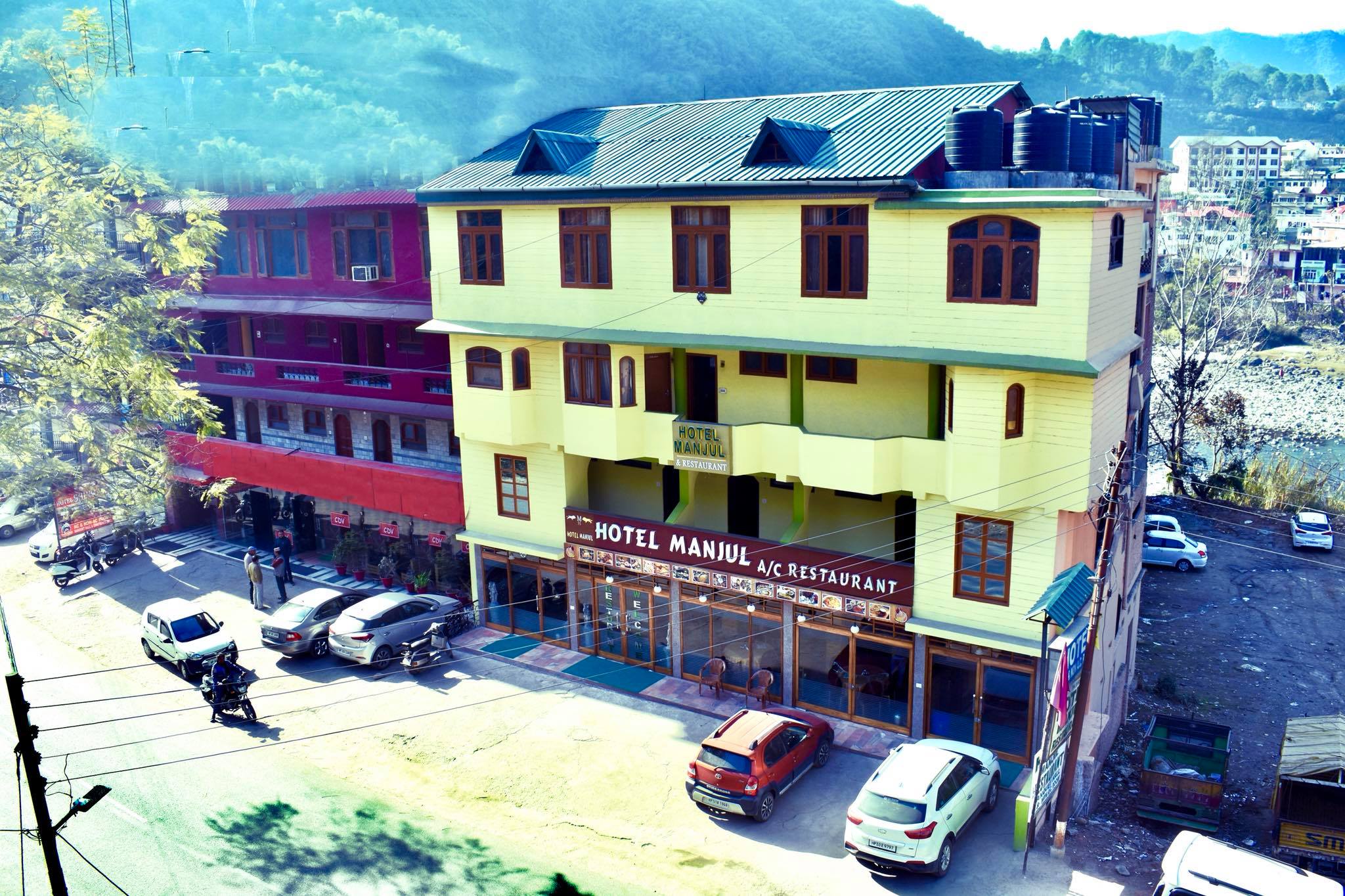 Hotel Manjul 𝗕𝗢𝗢𝗞 Mandi Hotel