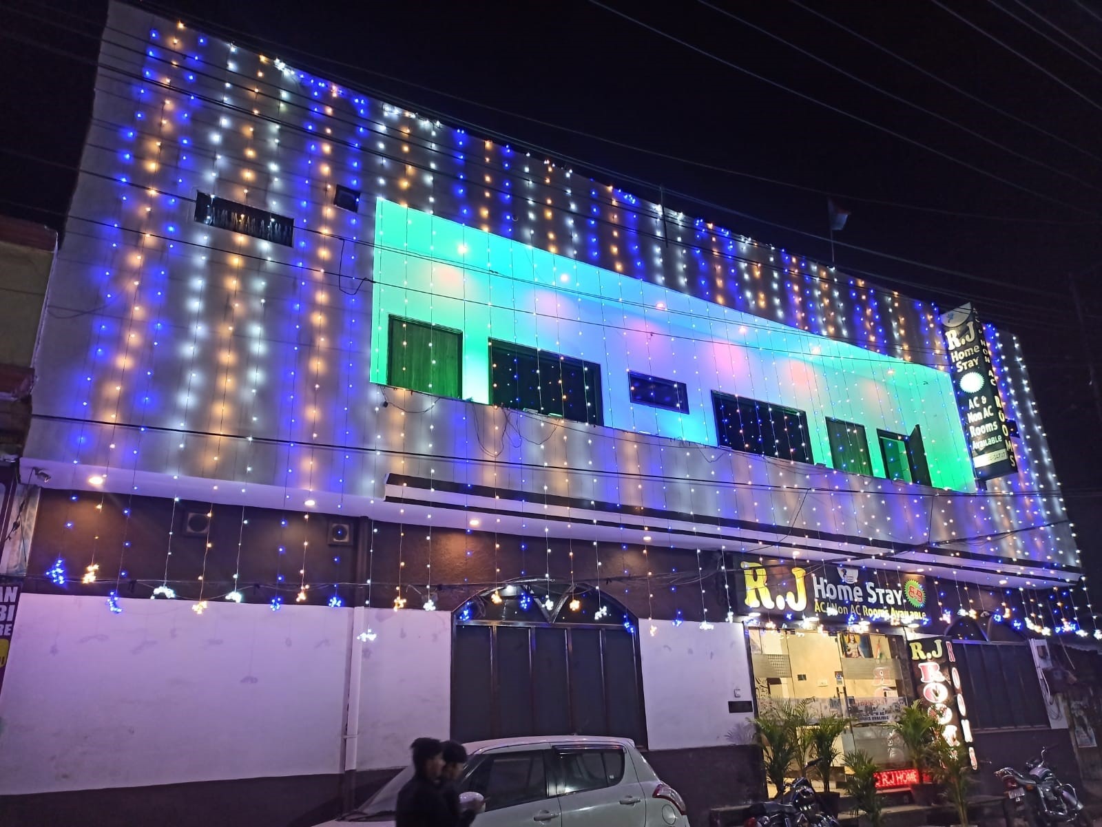 Rooms of RJ homestay near golden temple - Homestay in Amritsar