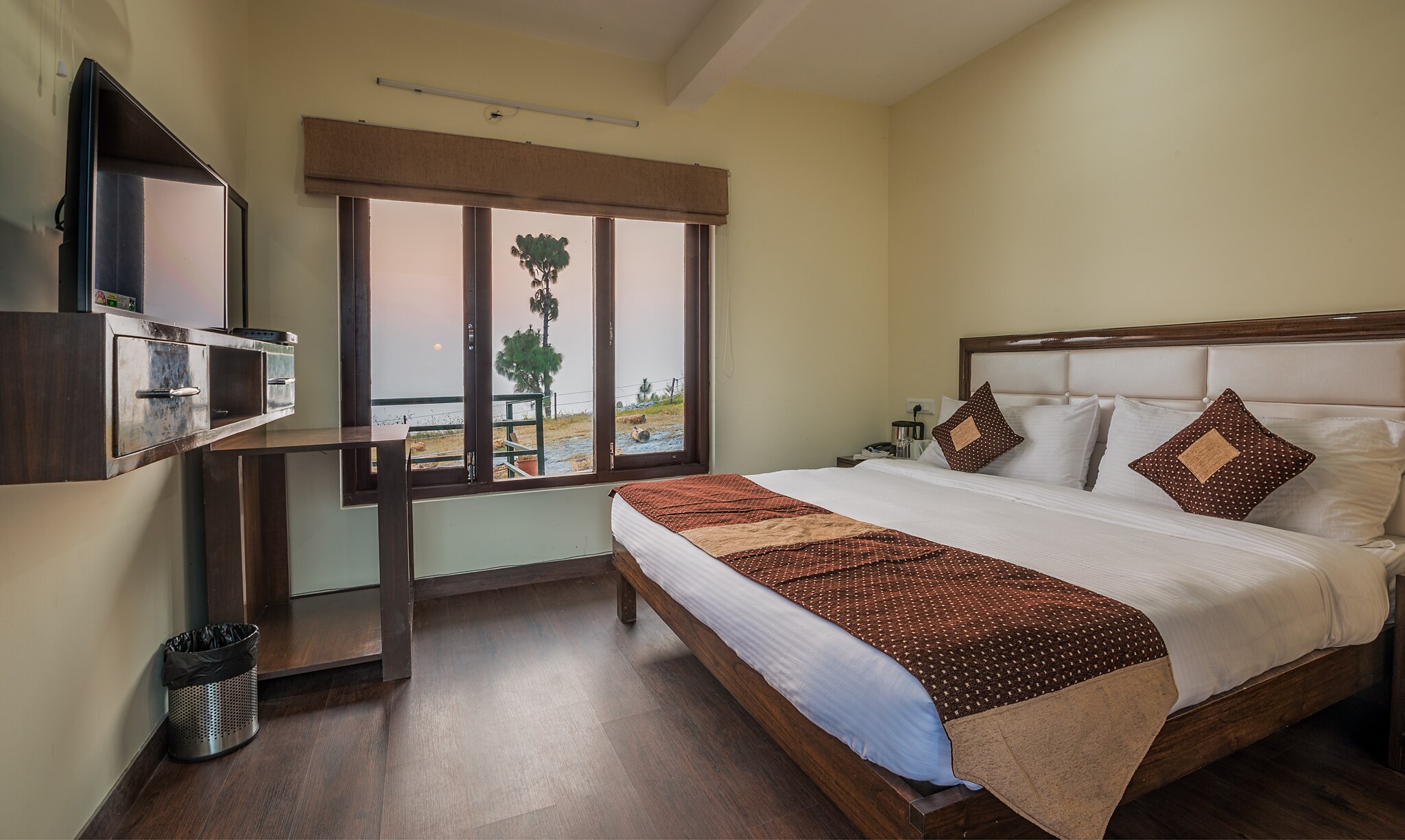 Astre Vue Resort Lansdowne - INR 1595 OFF ( ̶5̶5̶0̶0̶ ) 𝐏𝐡𝐨𝐭𝐨𝐬 & 𝐑𝐞𝐯𝐢𝐞𝐰𝐬