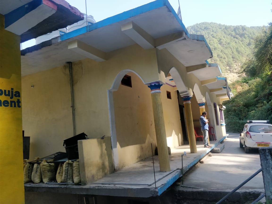 Amenities of PARIDHI PALACE