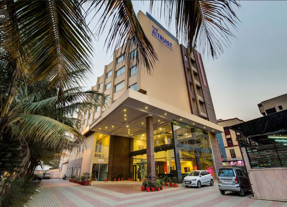The Altruist Business Hotel - Kharadi, Pune 𝗕𝗢𝗢𝗞 Pune Hotel