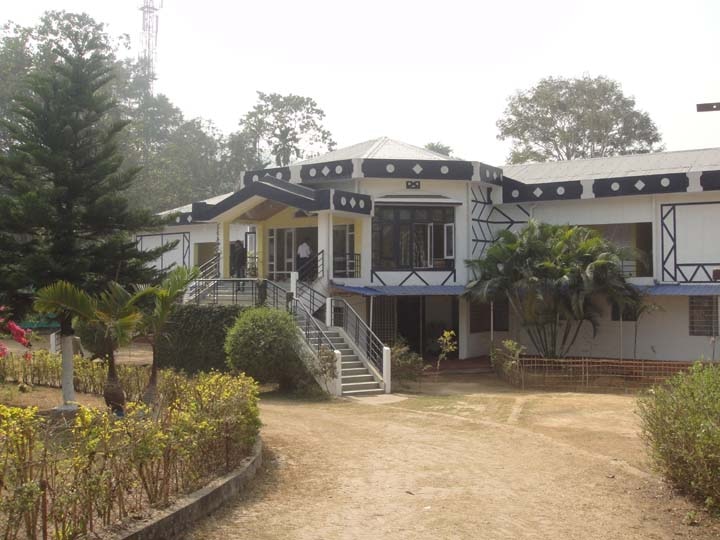 Jonaki Kareng 𝗕𝗢𝗢𝗞 Kohora Resort