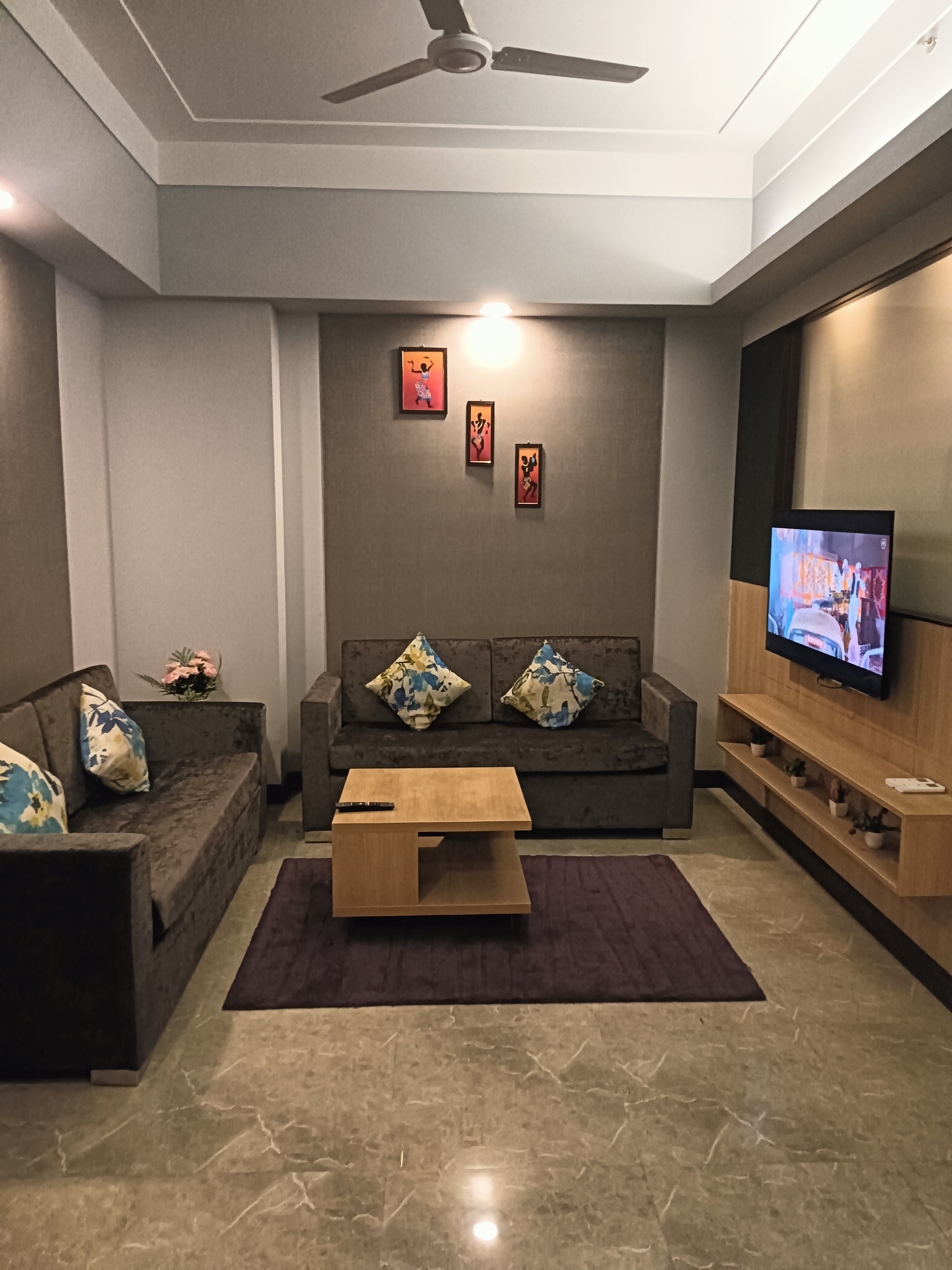 Gurgaon love studio 𝗕𝗢𝗢𝗞 Gurgaon Apartment