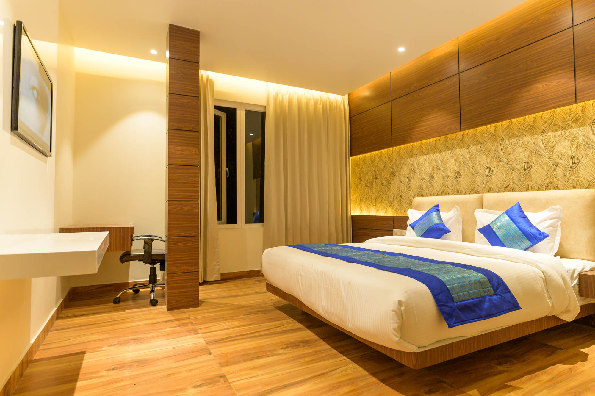 Photos of Stamps Golden Lagoon By Eight Continents - Opposite to Golden ...