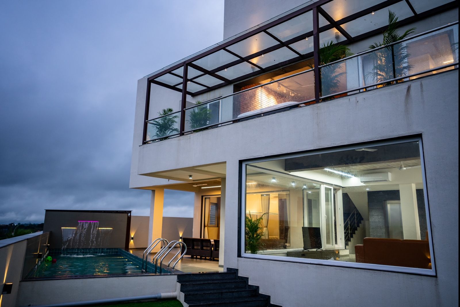 Evara Sky Jacuzzi Villa 𝗕𝗢𝗢𝗞 Igatpuri Homestay