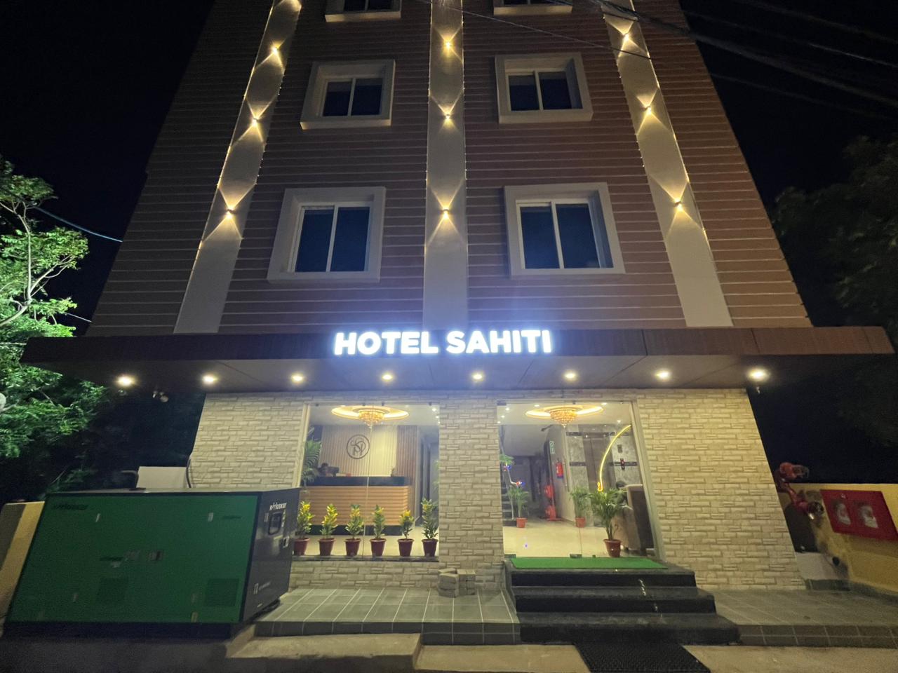 Hotel Sahiti Puri - Reviews, Photos & Offer