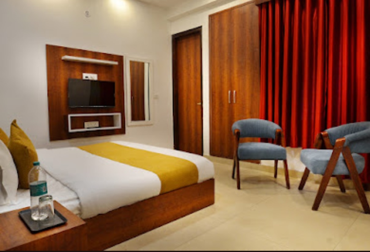 The Classic Inn 𝗕𝗢𝗢𝗞 Noida Hotel