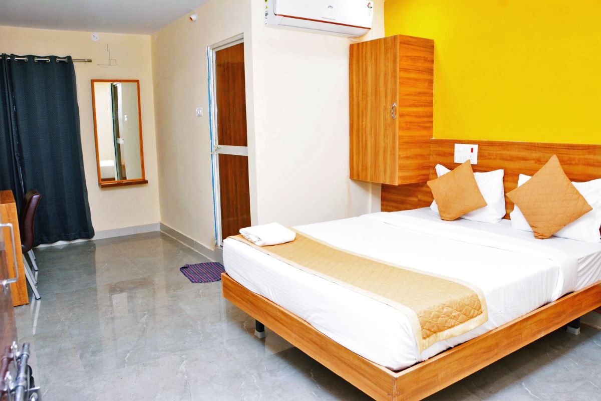 Udupi Home Boarding & Lodging 𝗕𝗢𝗢𝗞 Gulbarga Homestay