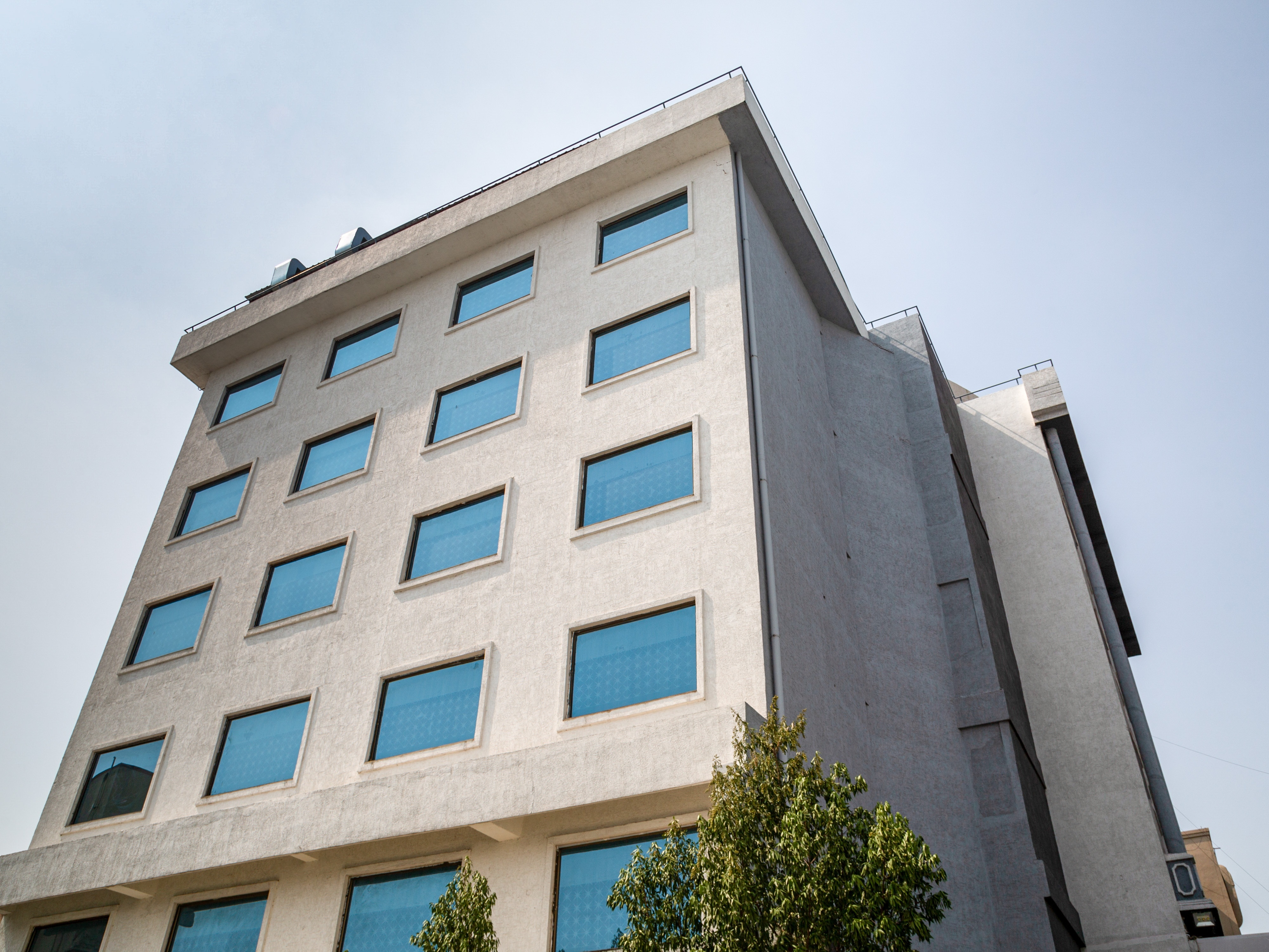 Lemon Tree Hotel, Banjara Hills, Hyderabad Hyderabad - Reviews, Photos ...