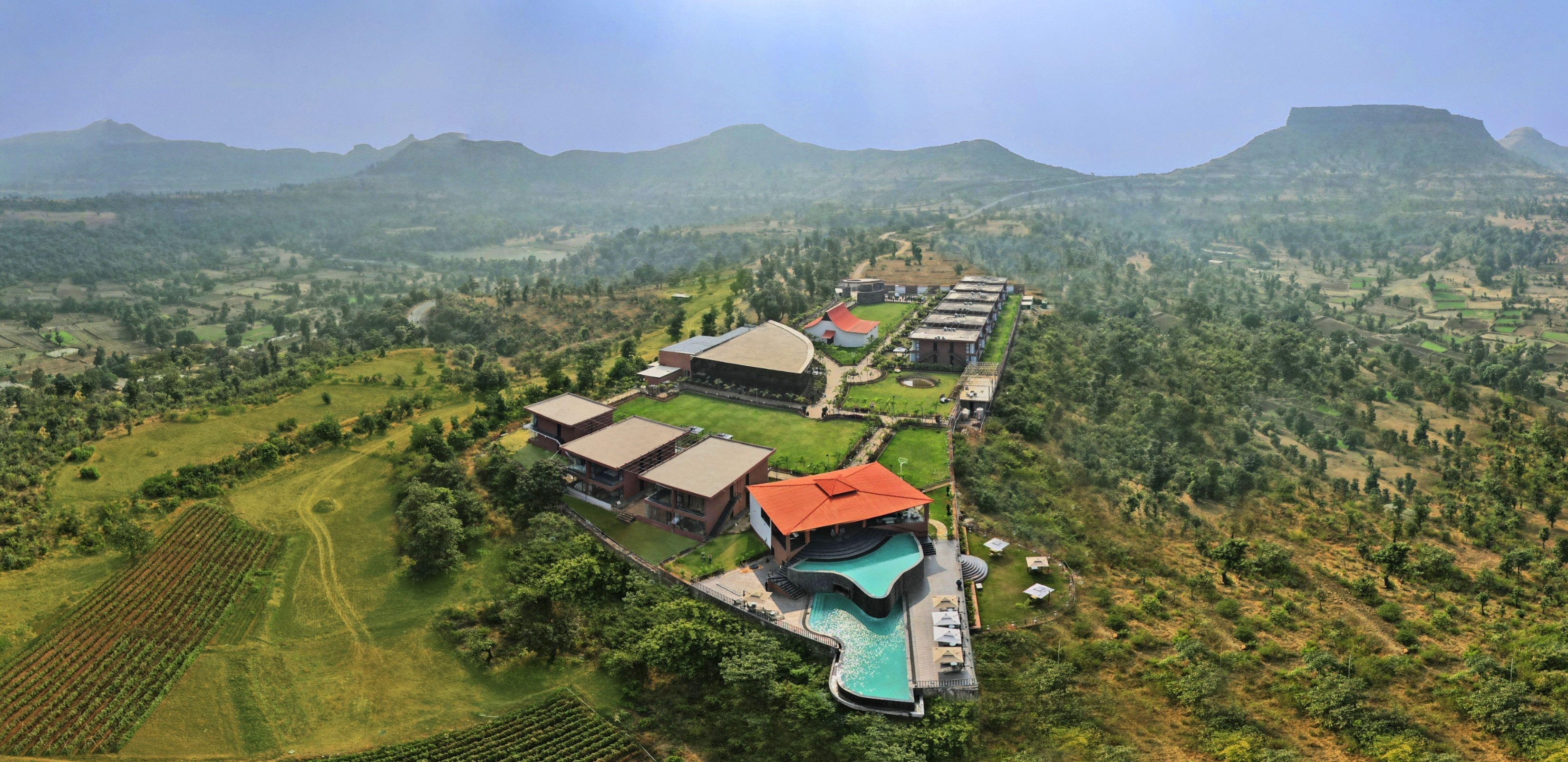 The Fern Heaven on The Hills, Hatgad-Saputara 𝗕𝗢𝗢𝗞 Hatgad Resort