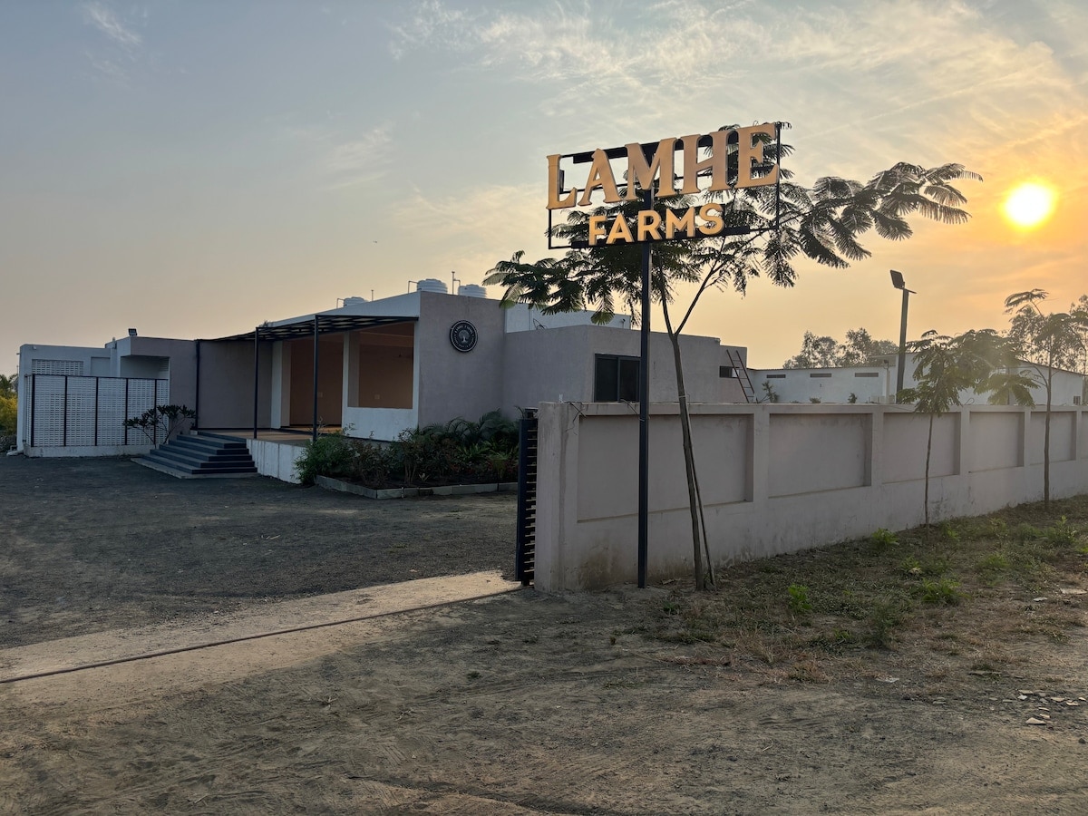 Lamhe Farms 𝗕𝗢𝗢𝗞 Bhopal Farm House