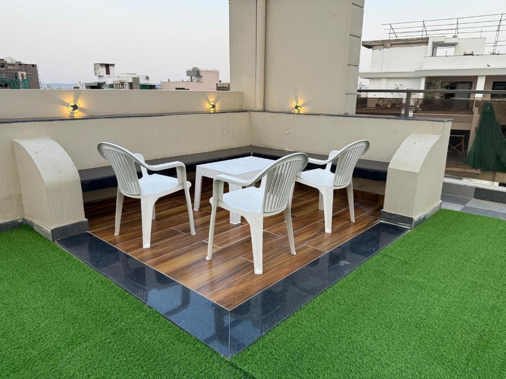 BLISS by Modern Haven Jaipur 𝗕𝗢𝗢𝗞 Jaipur Apartment