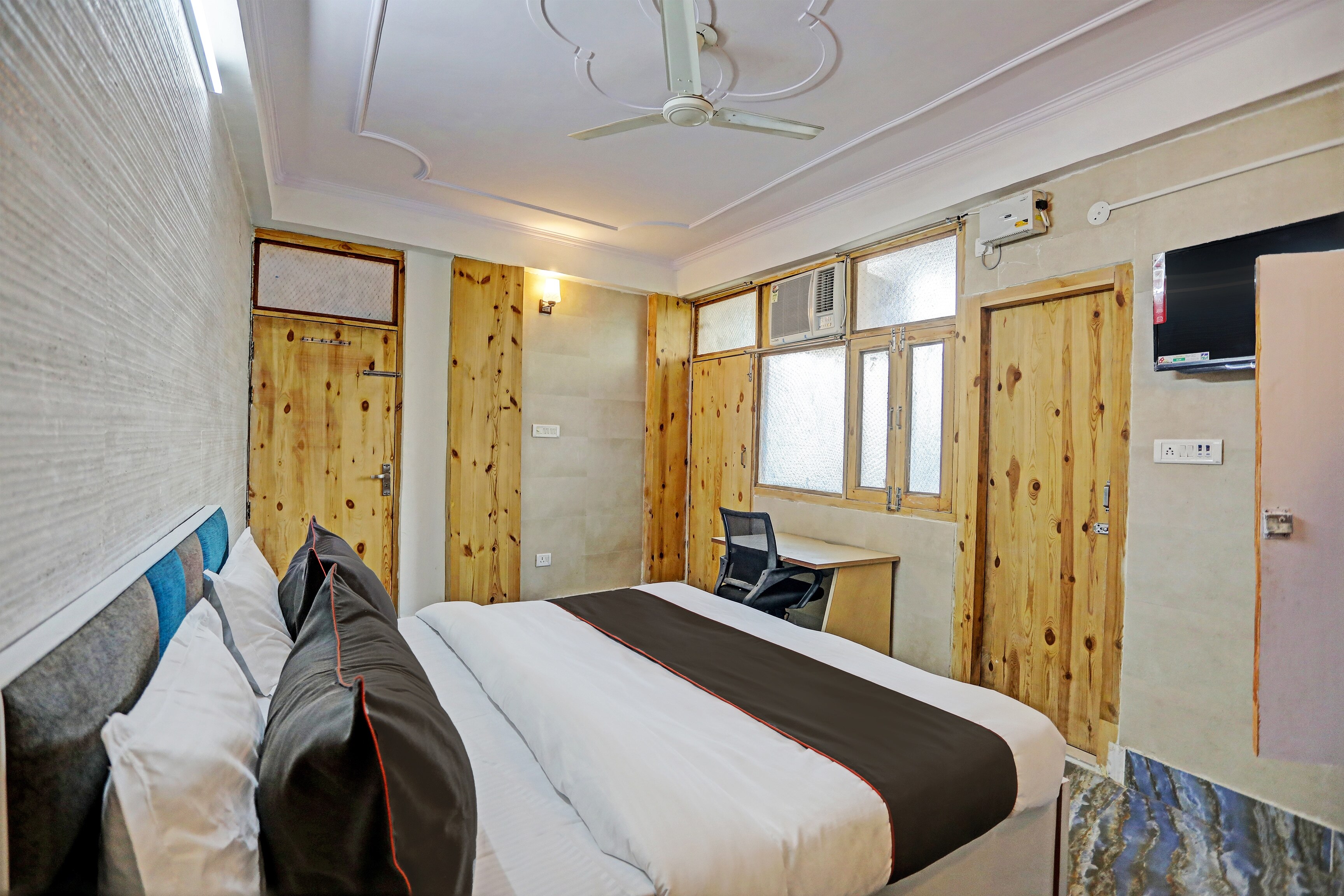Amenities of Umen Hotel Nearest Sector 66 Noida