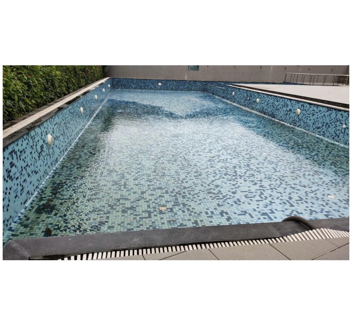 Luxury Suit Room Weekend Address 𝗕𝗢𝗢𝗞 Surat Apartment