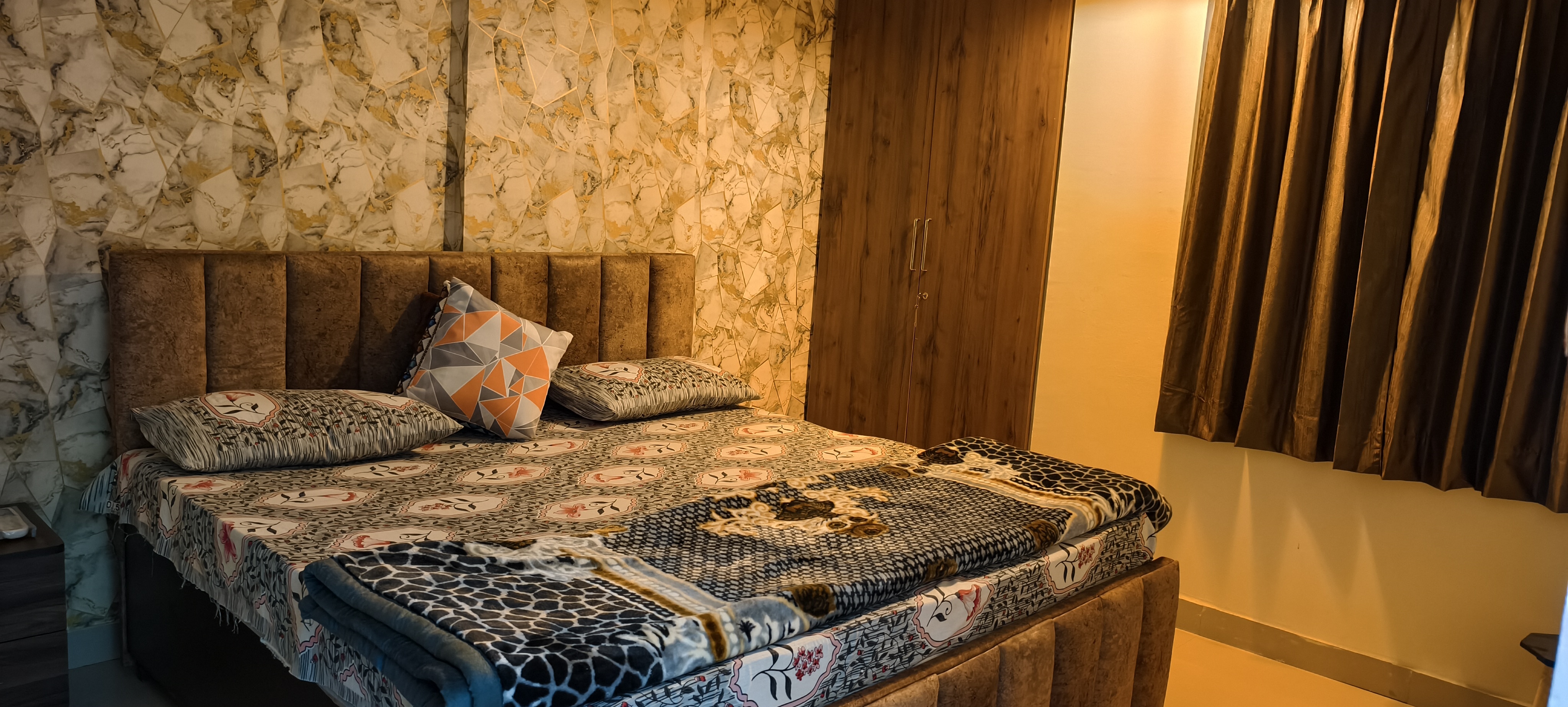 Sandhu Home saty 𝗕𝗢𝗢𝗞 Jaipur Apartment