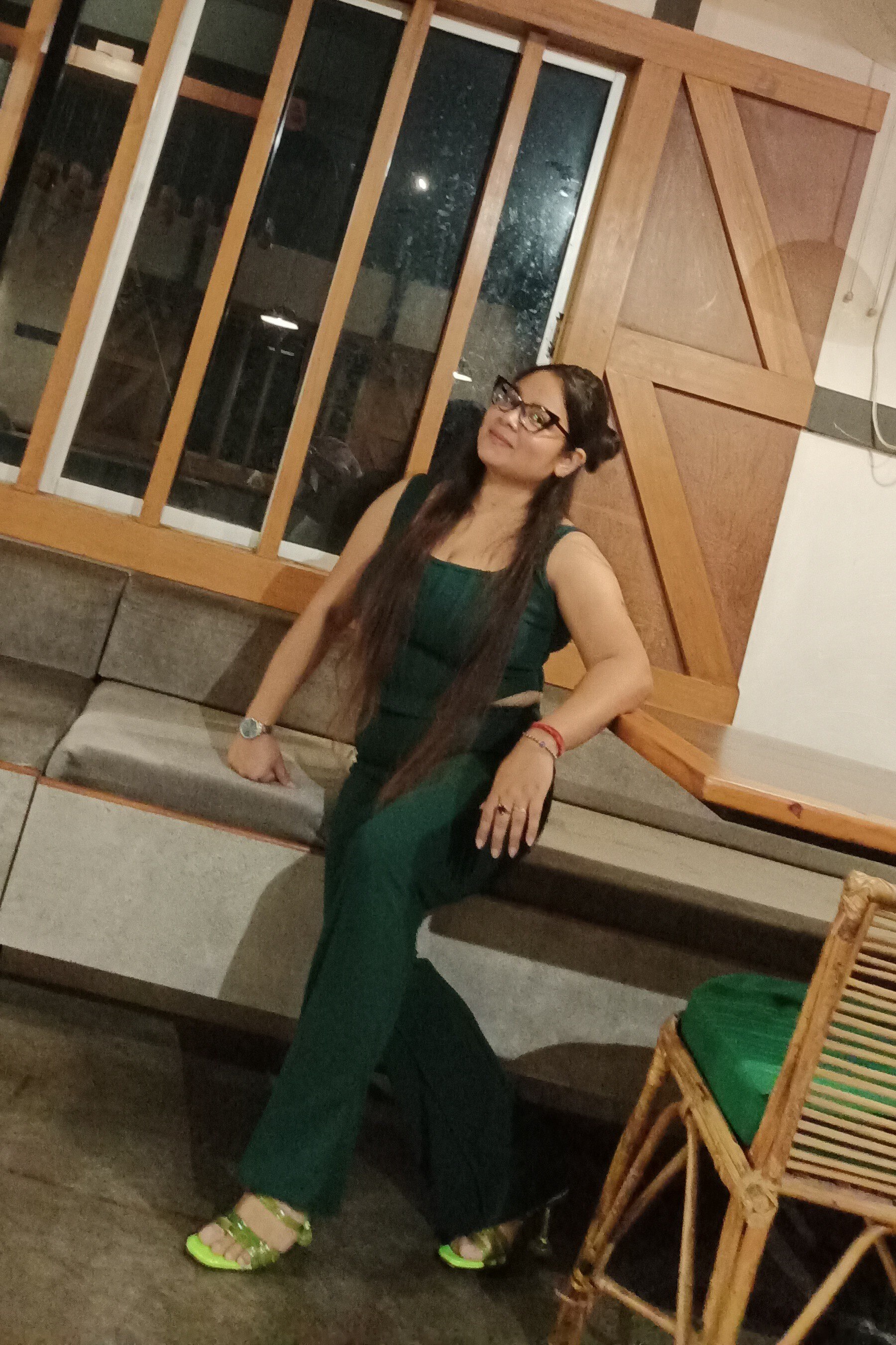 Motho Homestay- Lovely vintage feel condo 𝗕𝗢𝗢𝗞 Guwahati Homestay 𝘄𝗶𝘁𝗵 ...