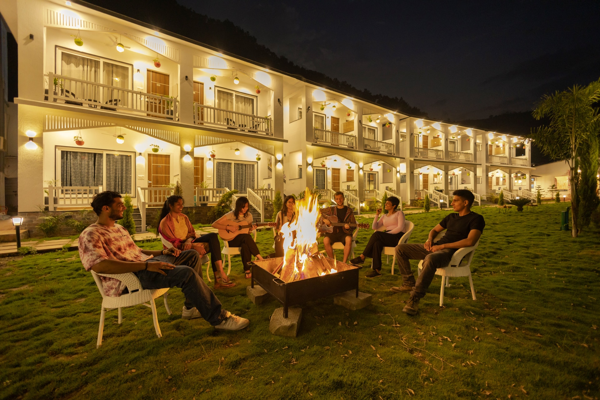 Zostel Plus Rishikesh (Mohanchatti) Hostel Rishikesh - Reviews, Photos ...