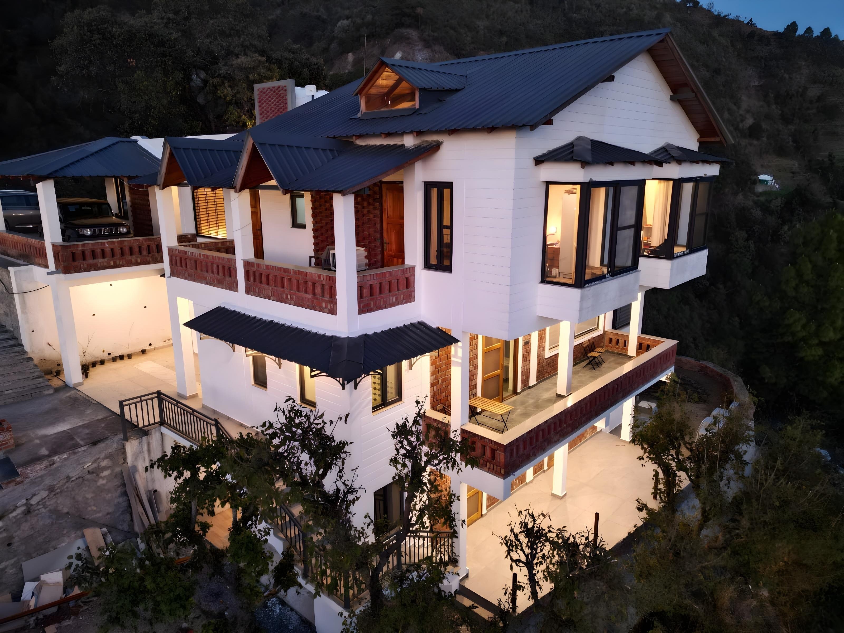 Quietude - 2BR Kitchen & Grocery in Bhimtal by Homeyhuts Homestay ...